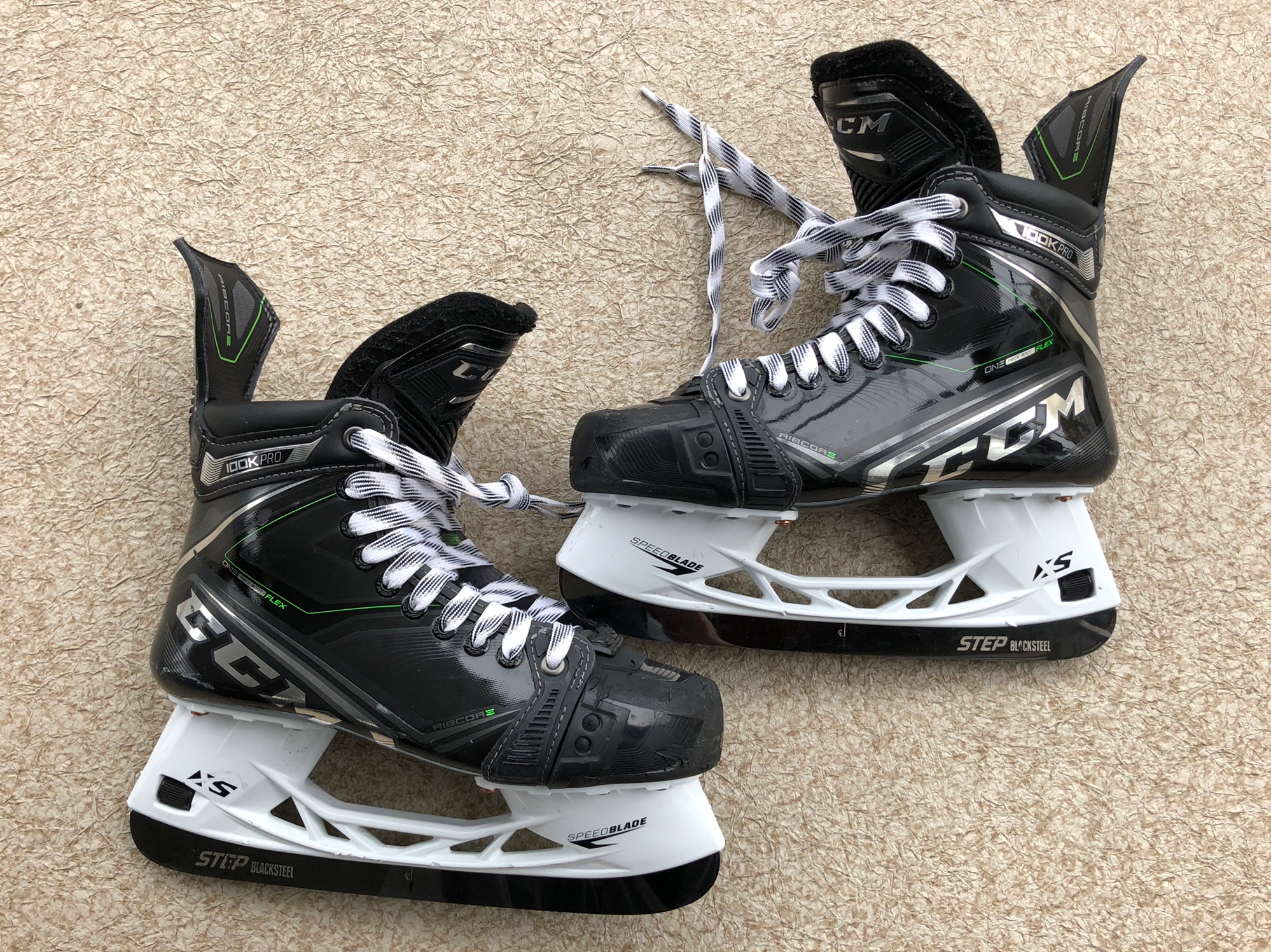 Senior New CCM RibCor 100k Pro Hockey Skates Extra Wide Width Size 8 ...