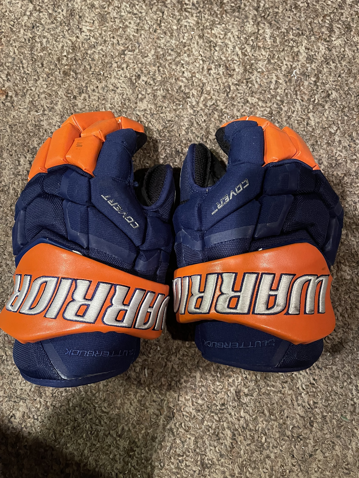 Warrior 14" Pro Stock Covert QRL Pro Gloves | SidelineSwap