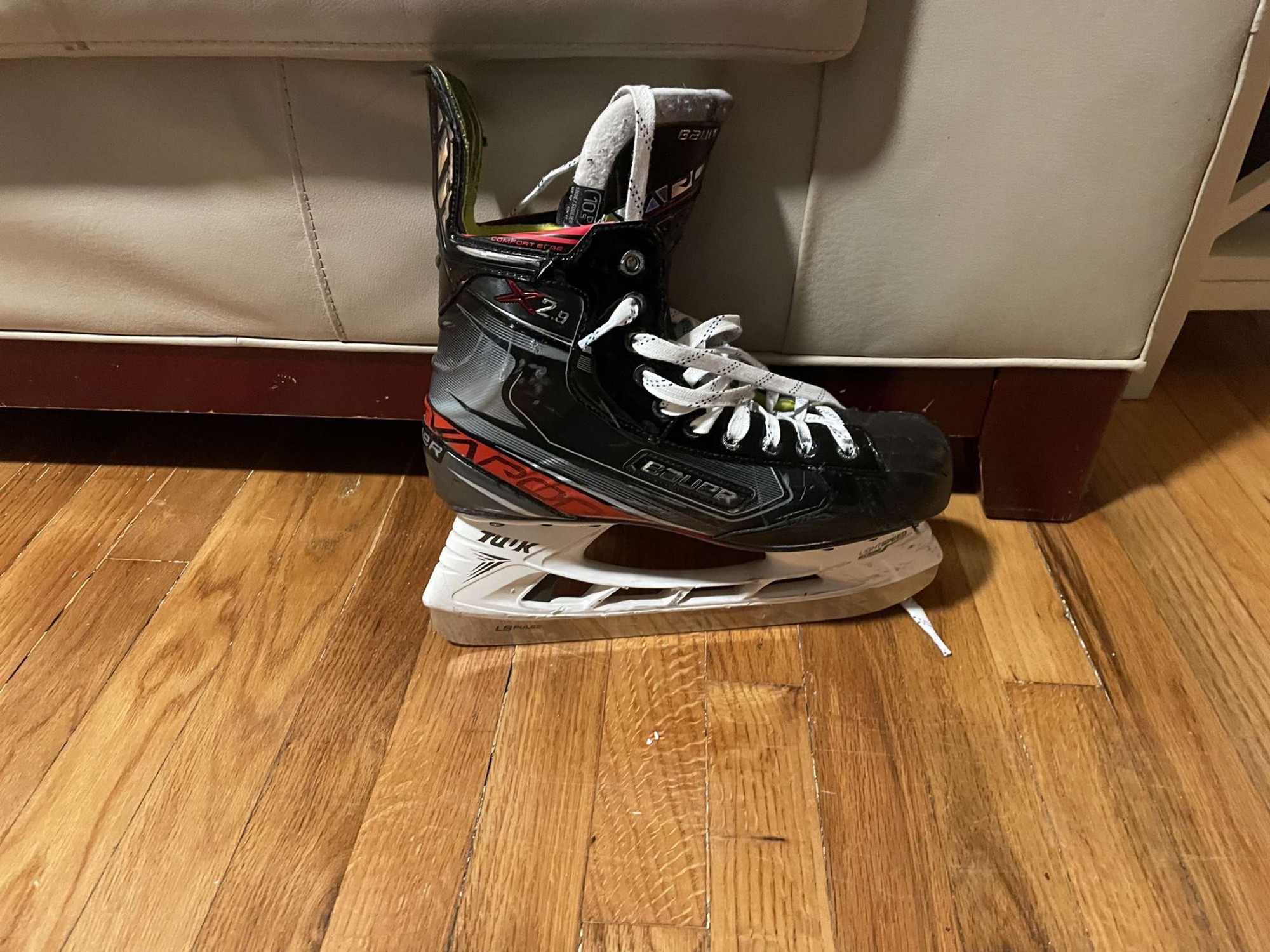 Bauer Vapor X2.9 Hockey Skates with Extra Steel | SidelineSwap