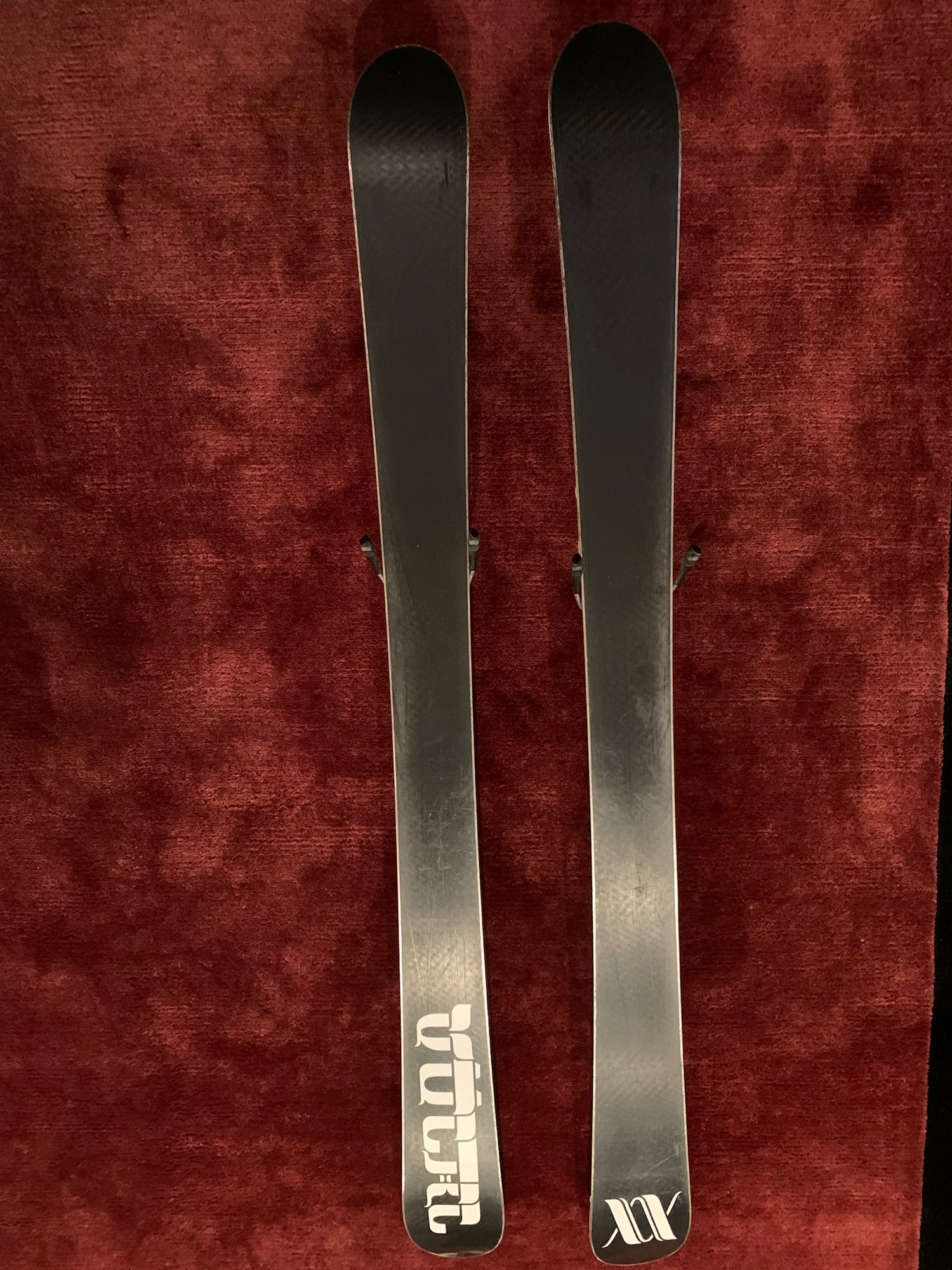 Volkl Gotama 128 Skis | SidelineSwap