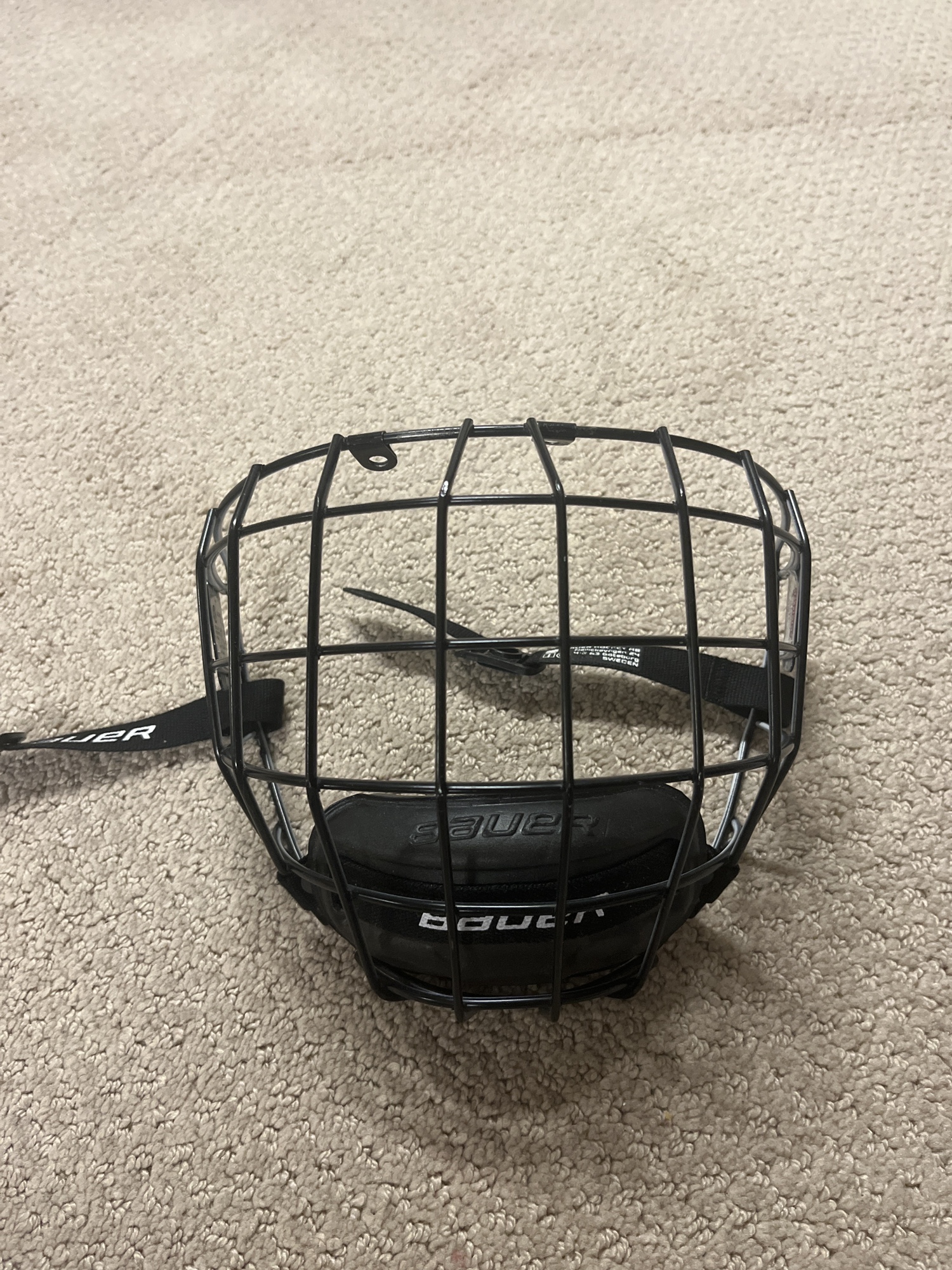 Like New XS Oreo Bauer Full Cage Profile II | SidelineSwap