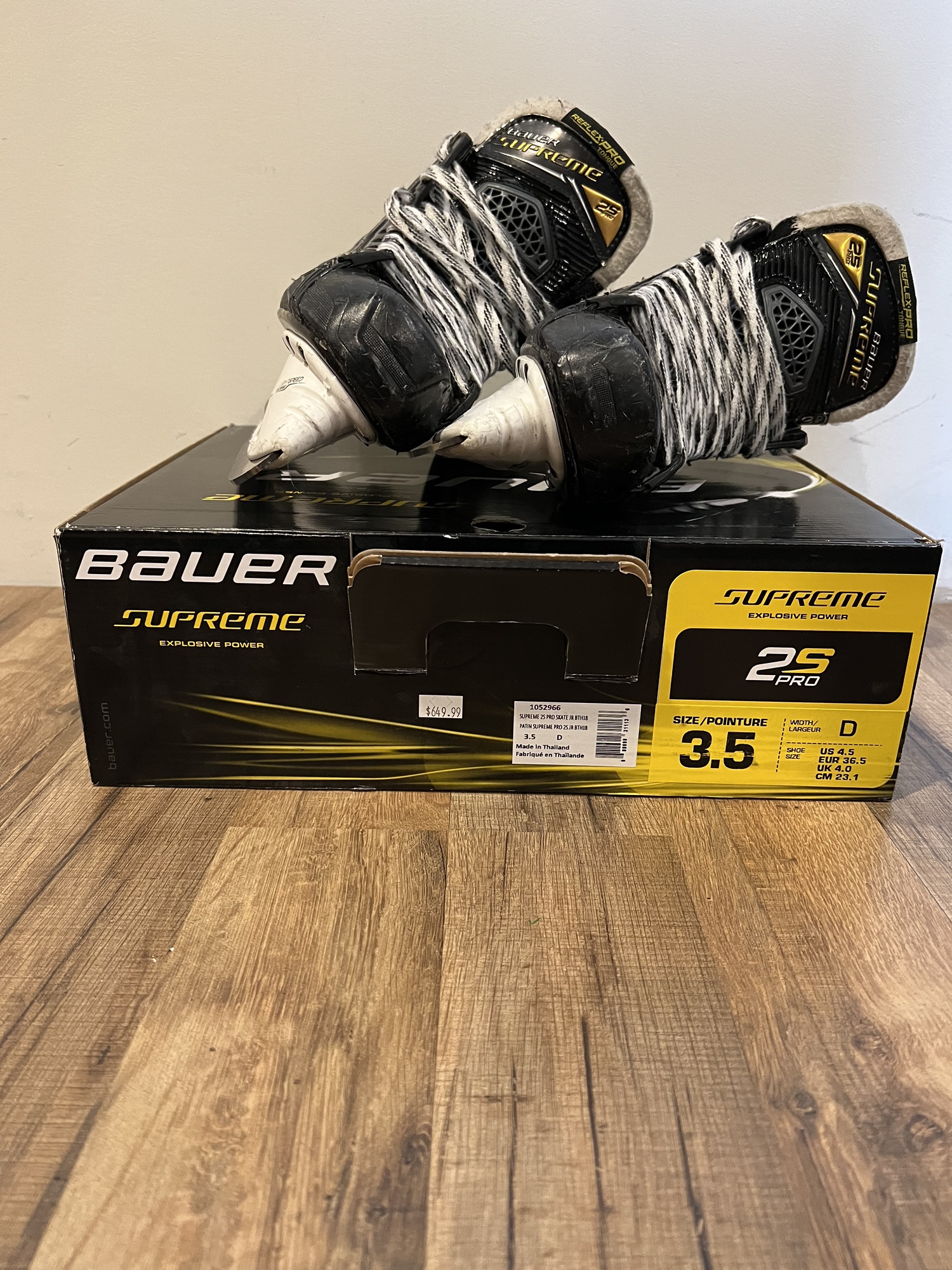 Bauer Supreme 2S Pro Skates 3.5 D | SidelineSwap