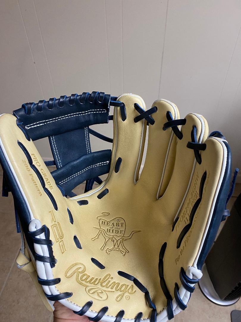 Brand New Rawlings Heart of the Hide Lindor 11.5 Baseball Glove PROR204 ...