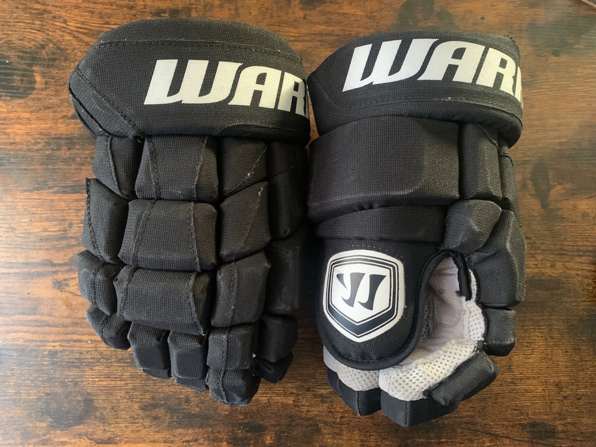 Warrior Luxe Pro Stock Gloves 14 Narrow | SidelineSwap