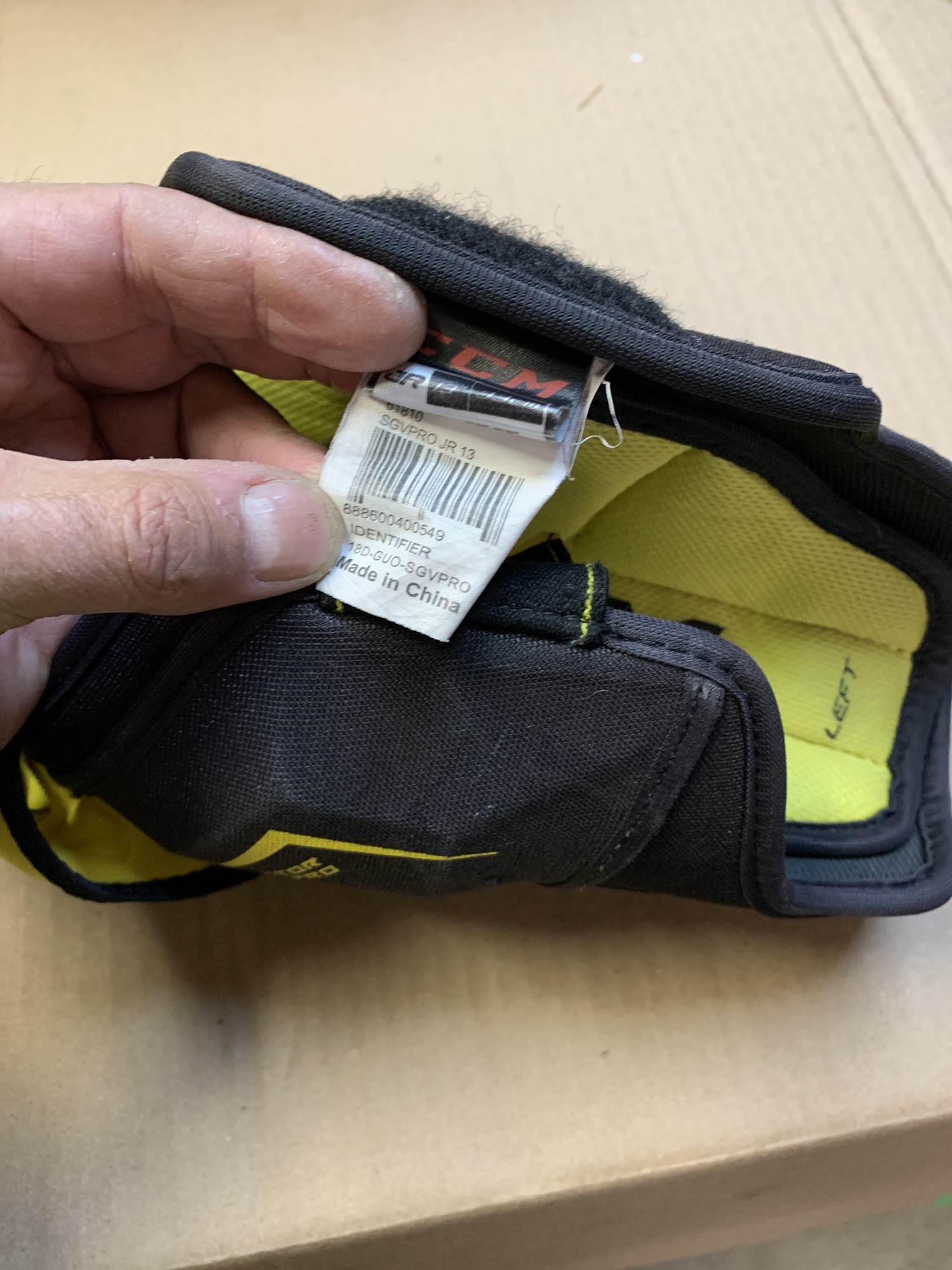 Ccm vector pro 13” shin pads | SidelineSwap