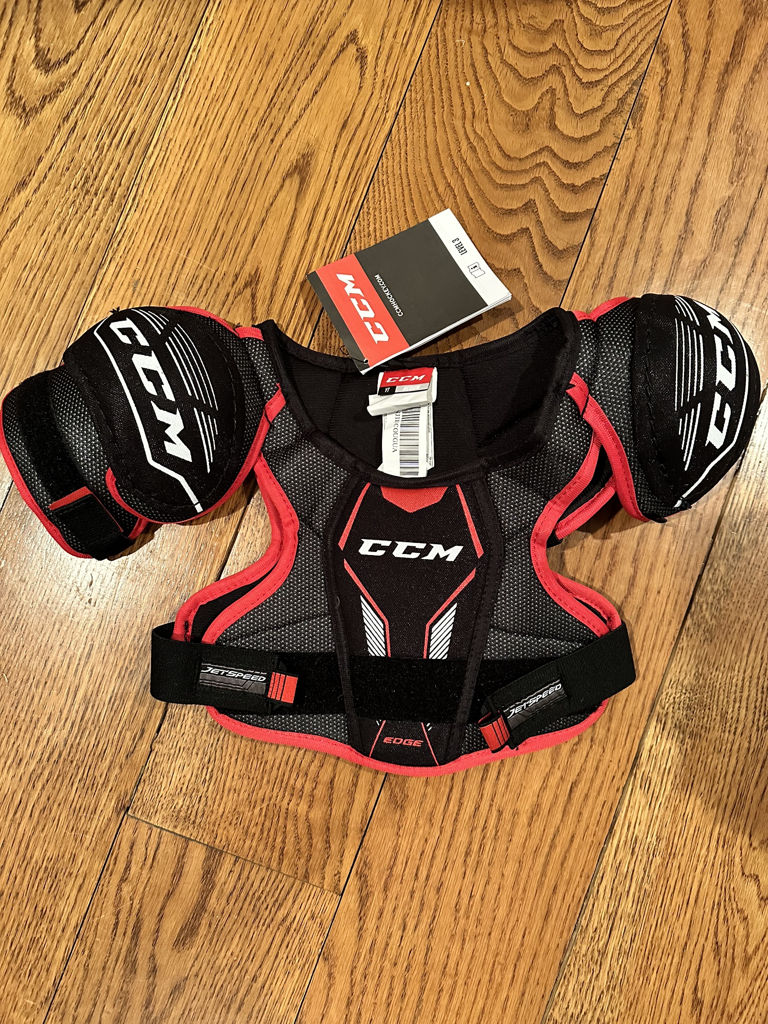 New Medium CCM Edge Shoulder Pads | SidelineSwap