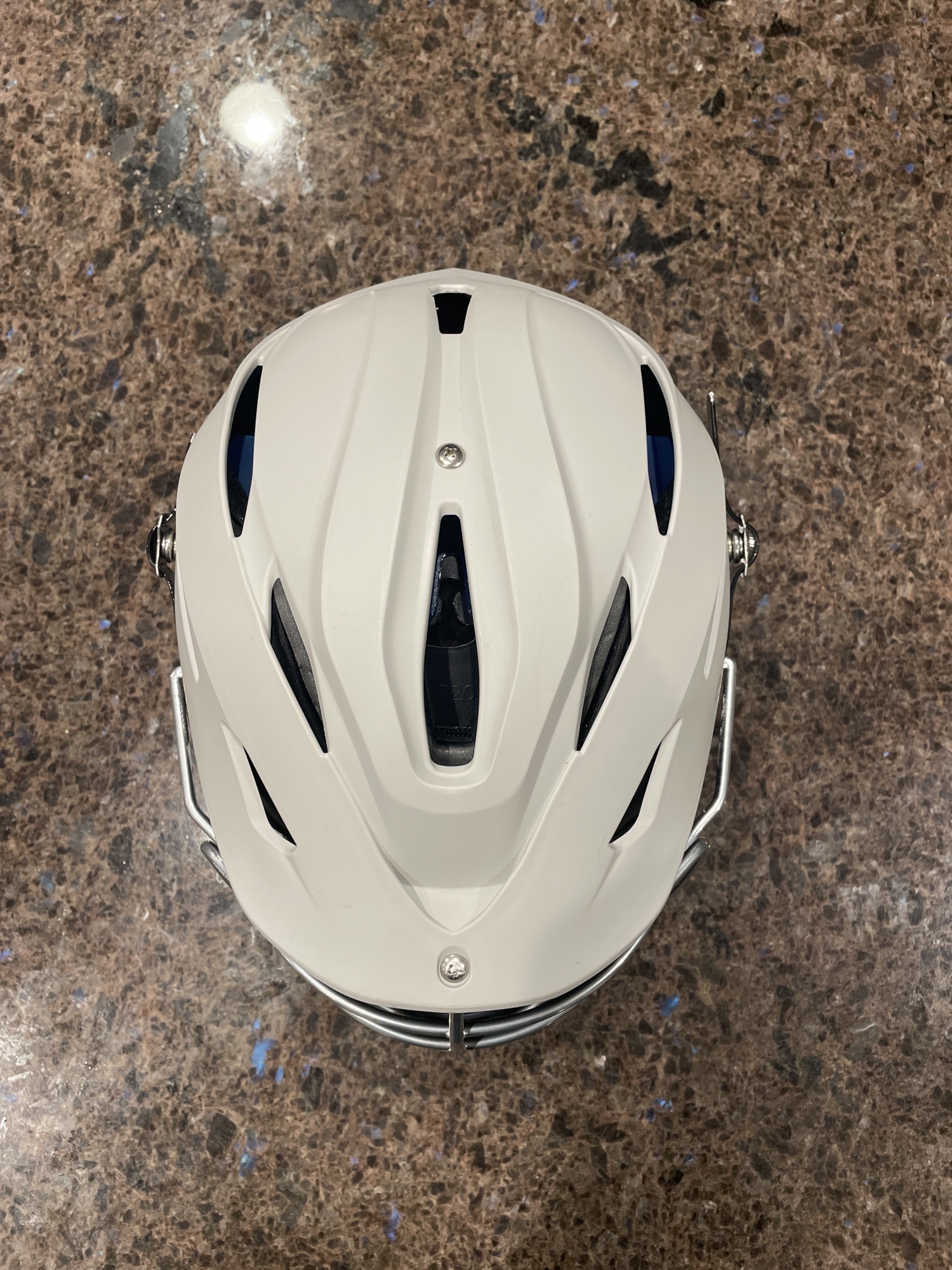 Player's STX Rival Helmet | SidelineSwap