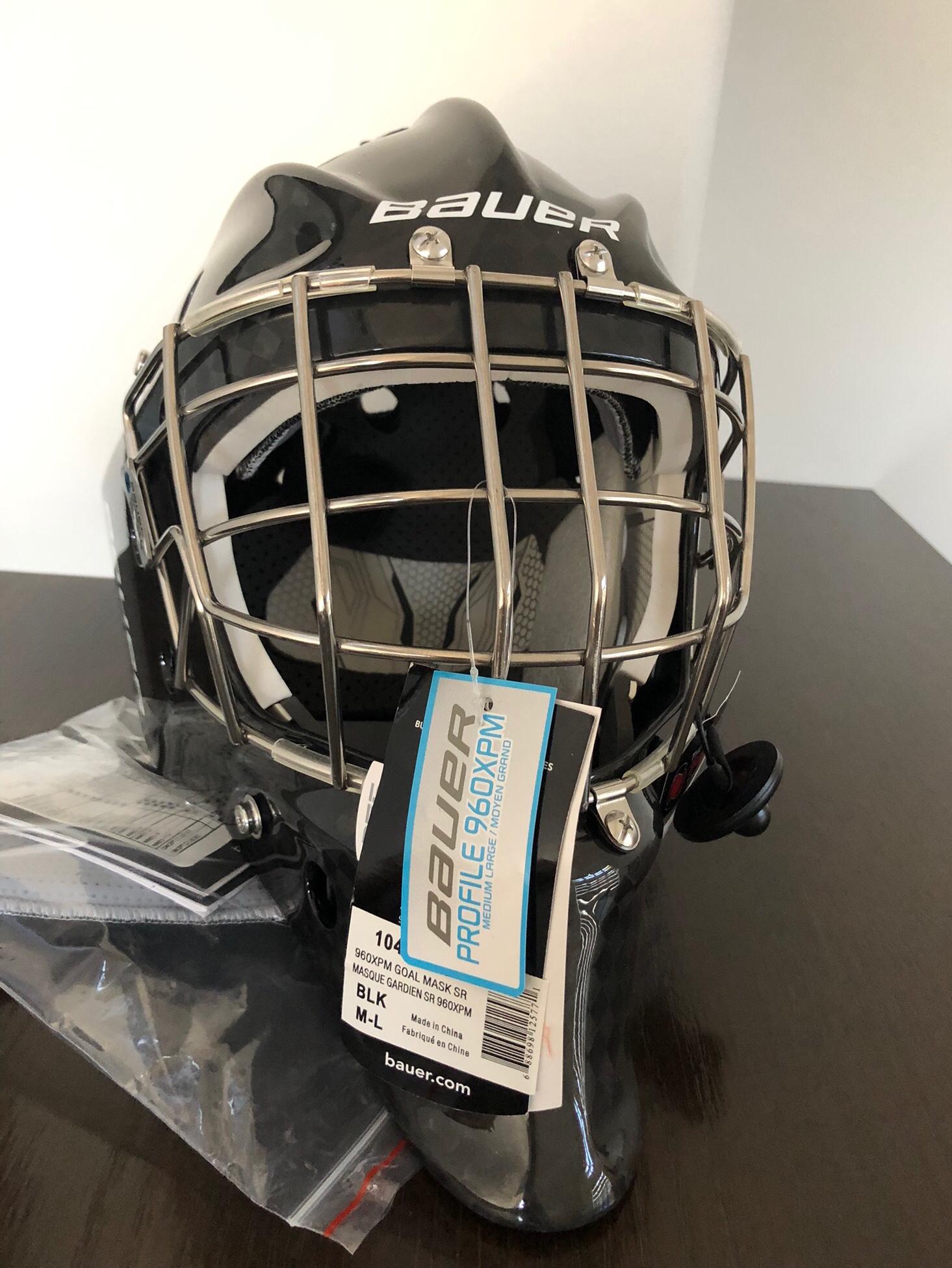Senior New Bauer Profile 960XPM PRO Goalie Mask SIZE M/L | SidelineSwap