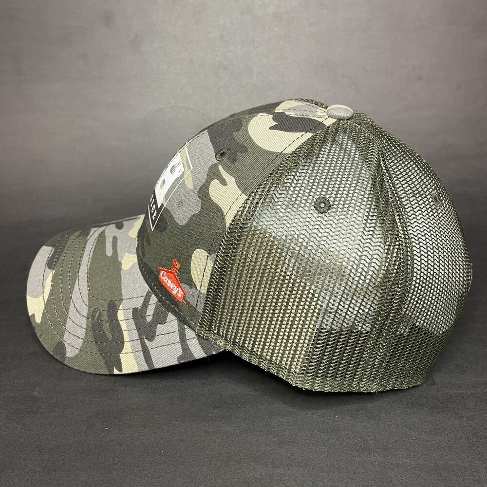 Lee Brice Green Camo Mesh Snap Back Trucker Cap Hat Caseys General Store | SidelineSwap