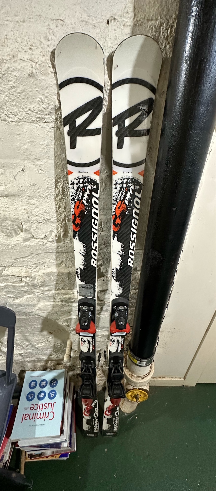 Rossignol Skis With Bindings (USED BUT IN GREAT CONDITION) Radical ...
