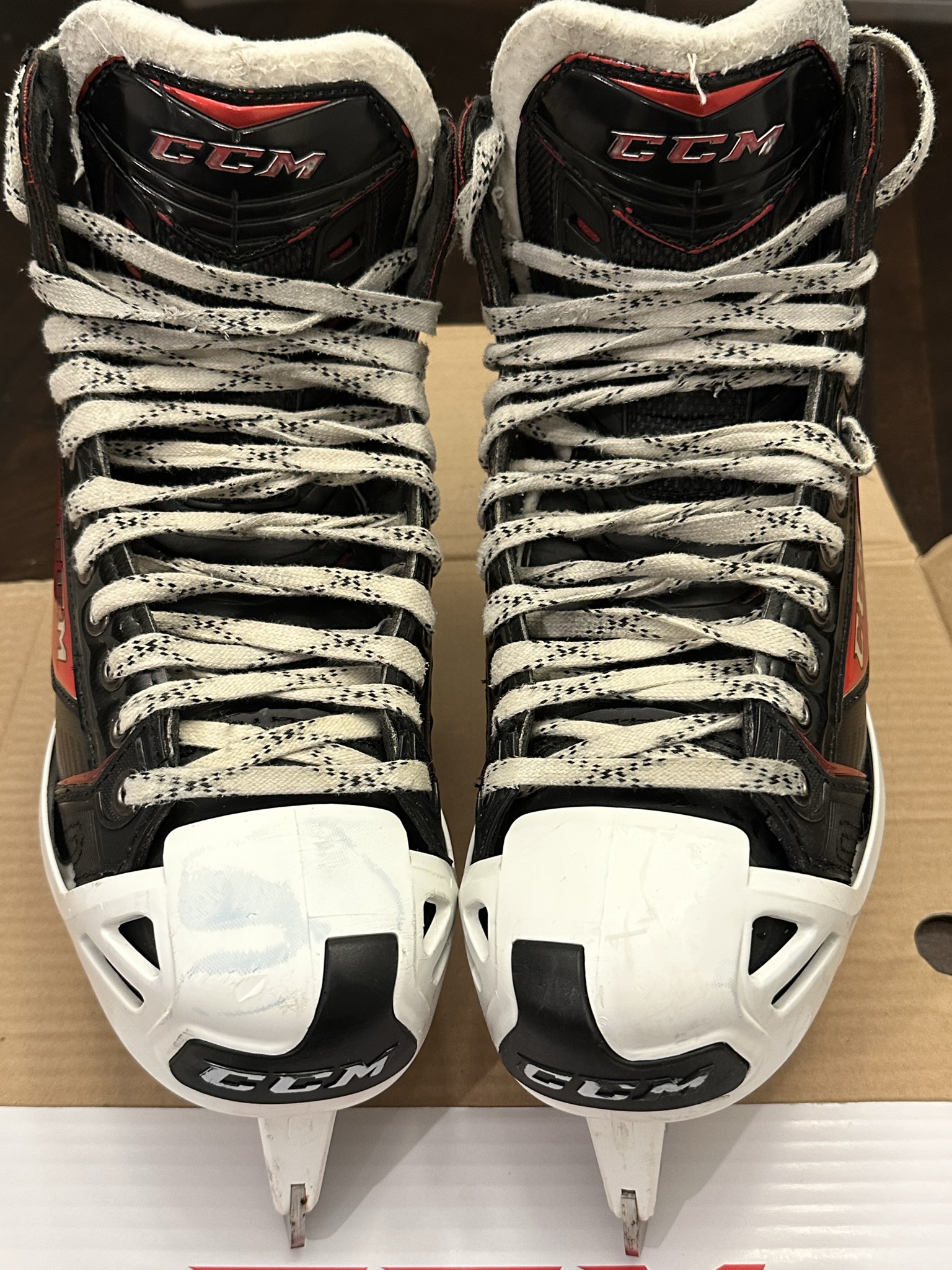 Used - CCM RBZ Goalie Skates 11.5 D/A-Robin Lehner - Pro Stock ...