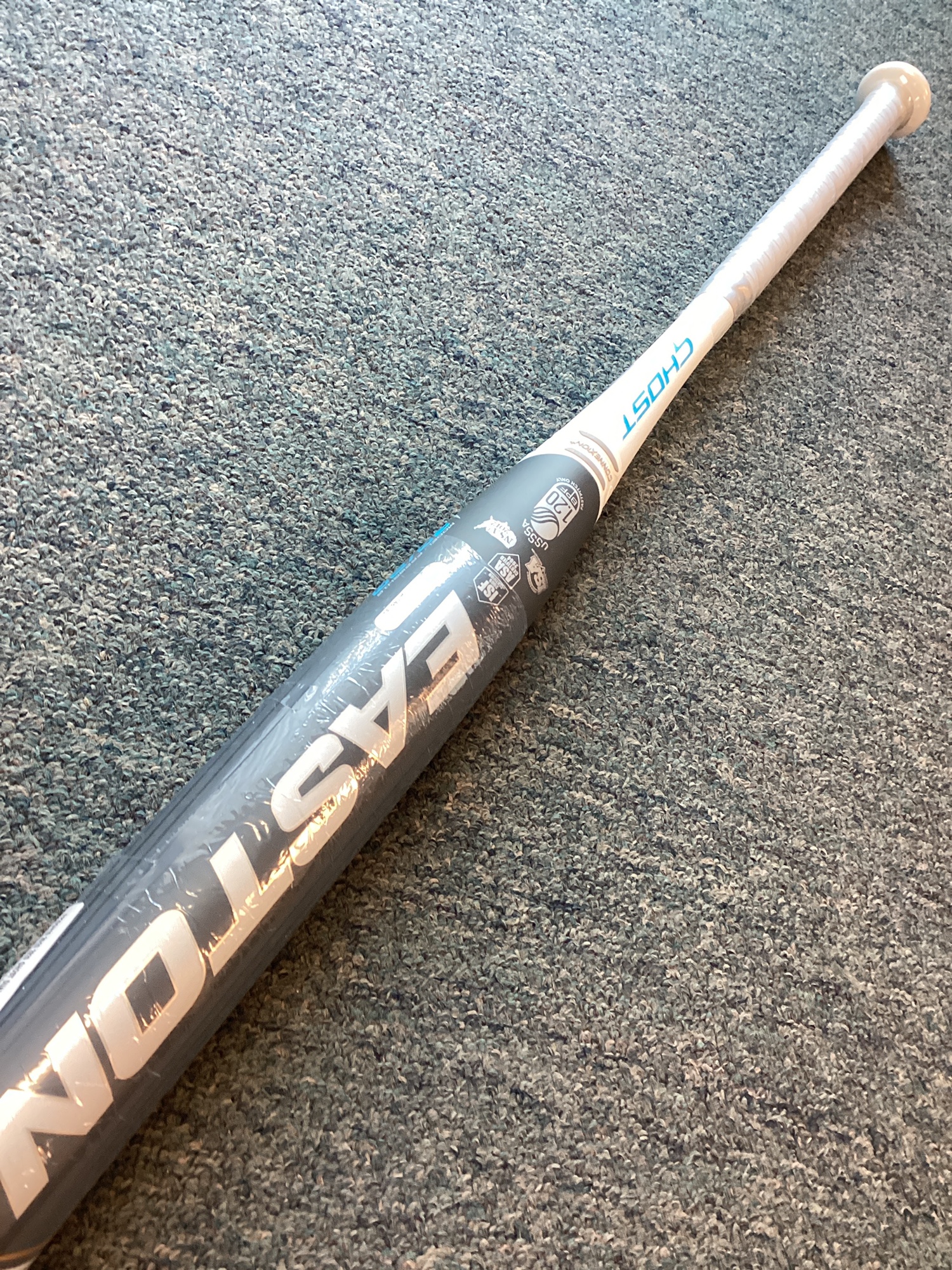 New 2020 Easton Ghost Bat (-10) 20 oz 30" | SidelineSwap