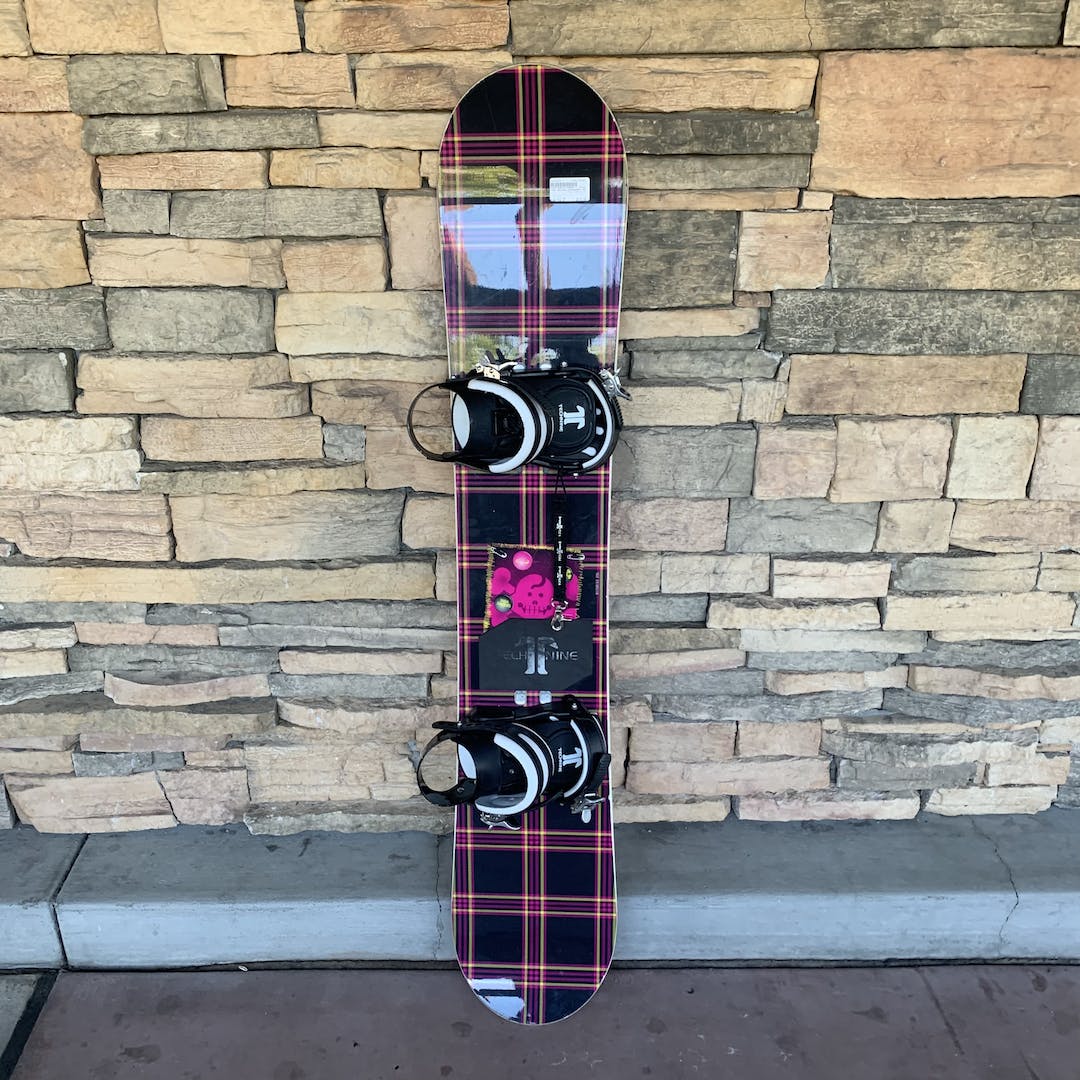 Used Tara Dakides 152 Cm Women's Snowboard Combo | SidelineSwap