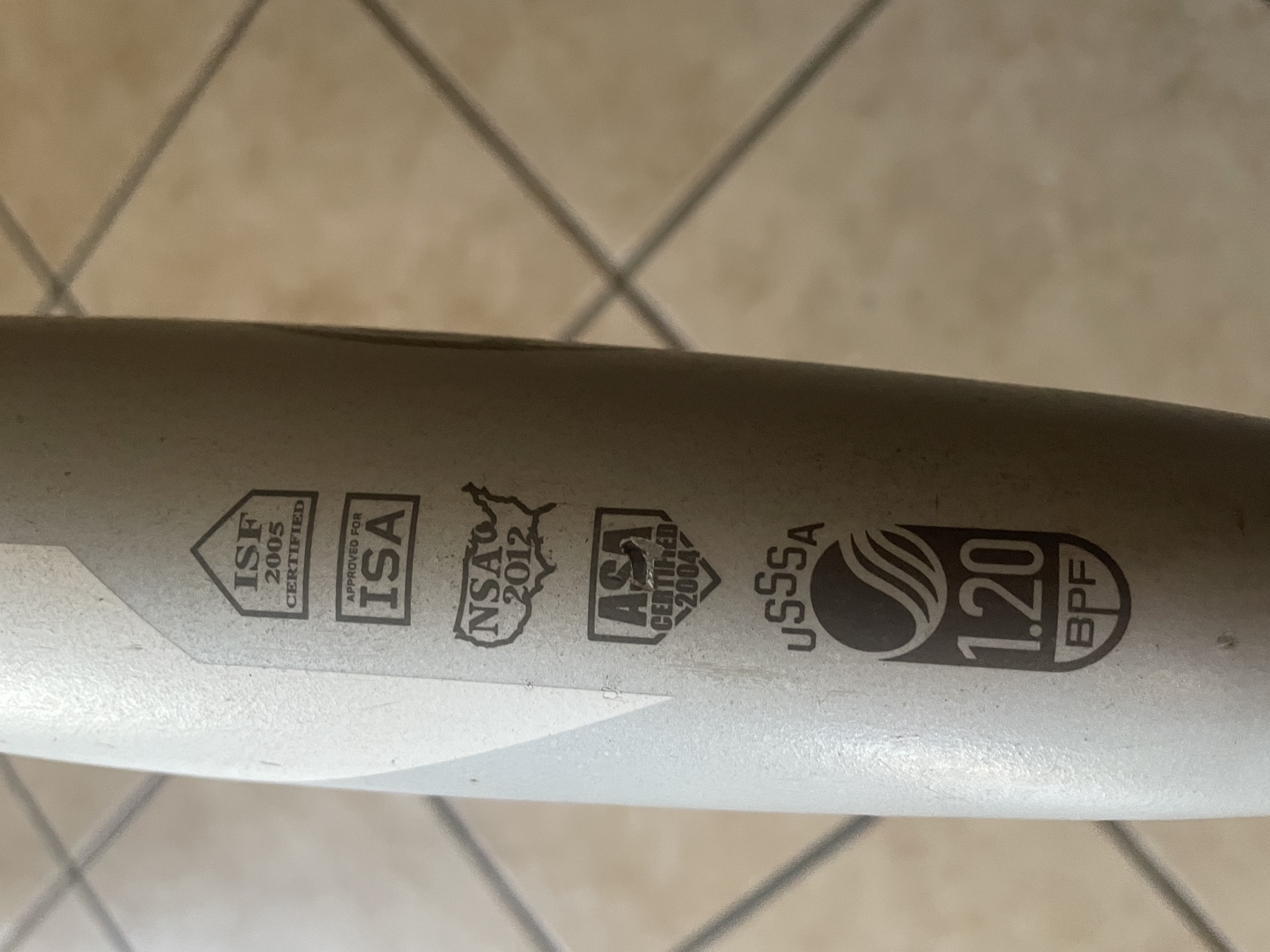 2018 Composite (-10) 23 oz 33" Xeno Bat | SidelineSwap