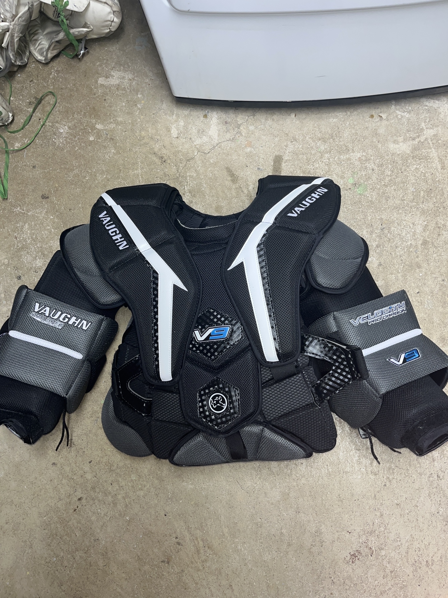 New XS Vaughn Velocity V9 Pro Goalie Chest Protector | SidelineSwap