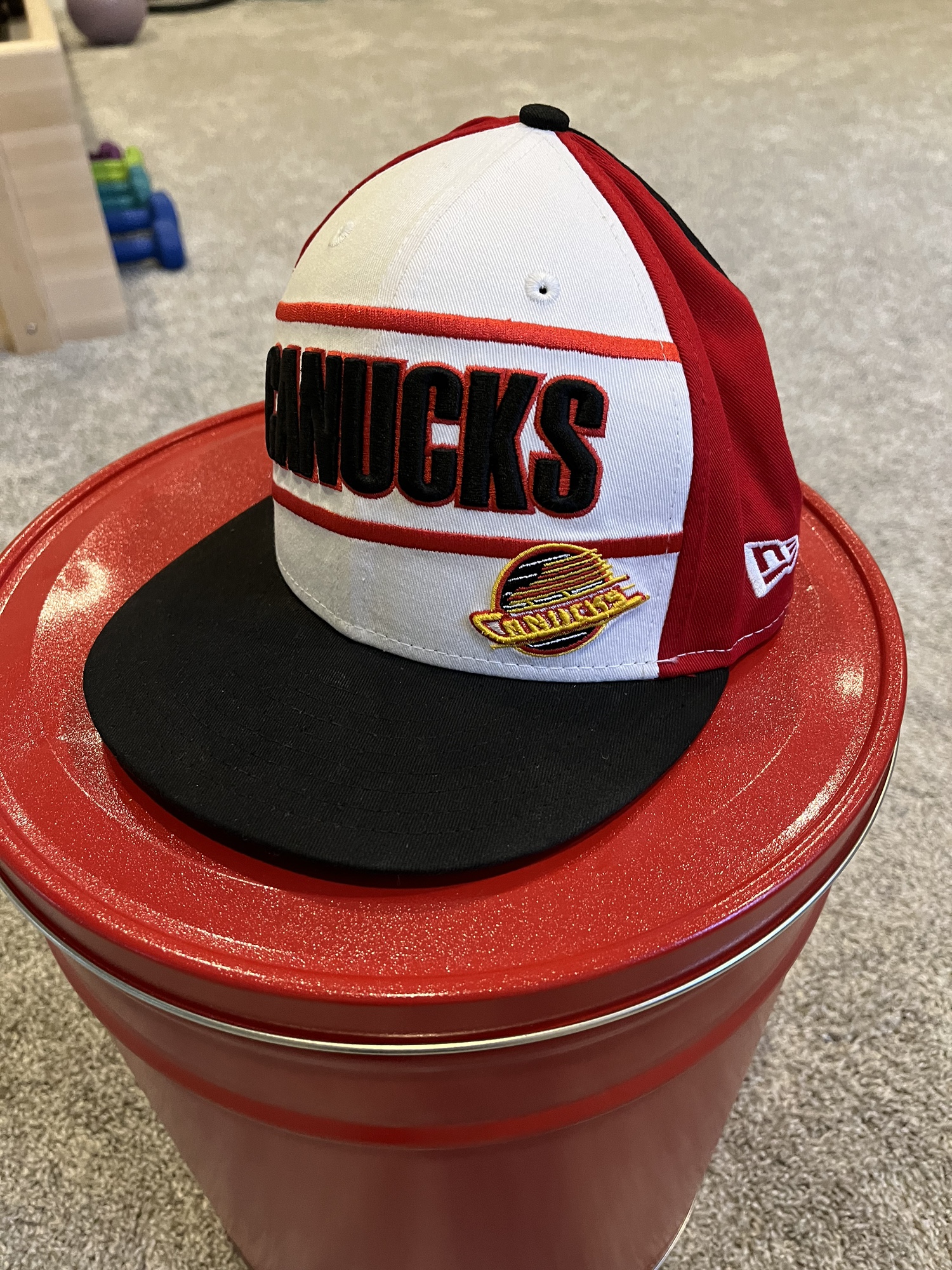 Canucks SnapBack Retro Logo | SidelineSwap