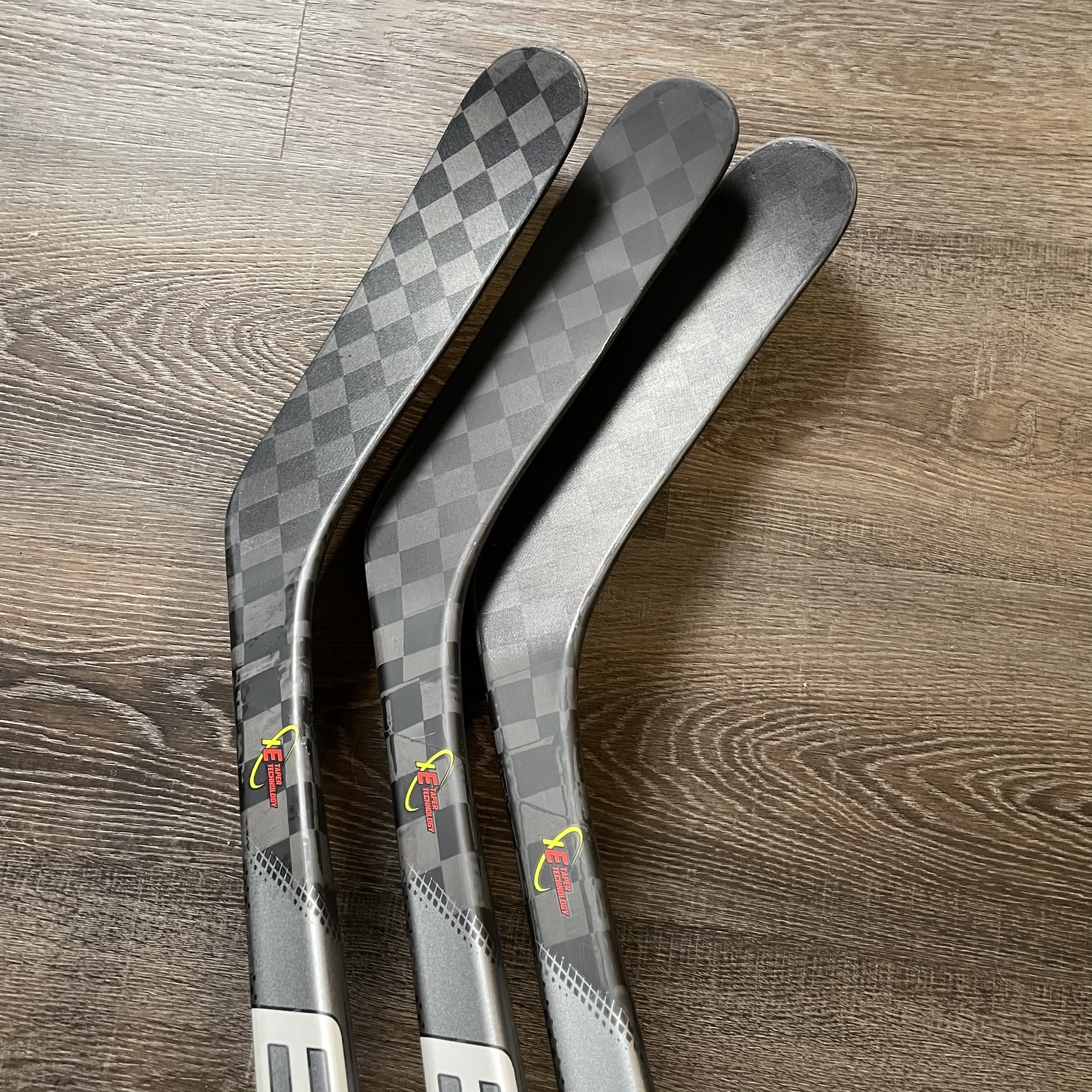 New! Three-Pack Pro Stock Bauer Vapor ADV Sticks Klingberg RH 82 Flex ...