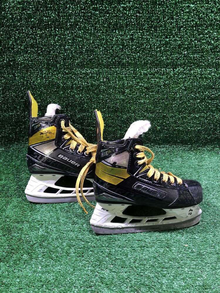 Ccm Super Tacks 9370 Hockey Goalie Skates Youth 13.0D Skate Size ...