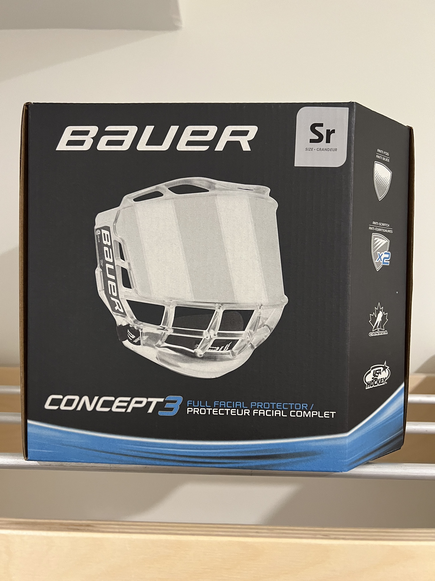 New Large Bauer Concept 3 Full Shield | SidelineSwap