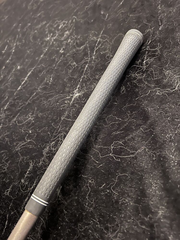 Lady Cobra Gravity Back Single 9 Iron Ladies Graphite | SidelineSwap