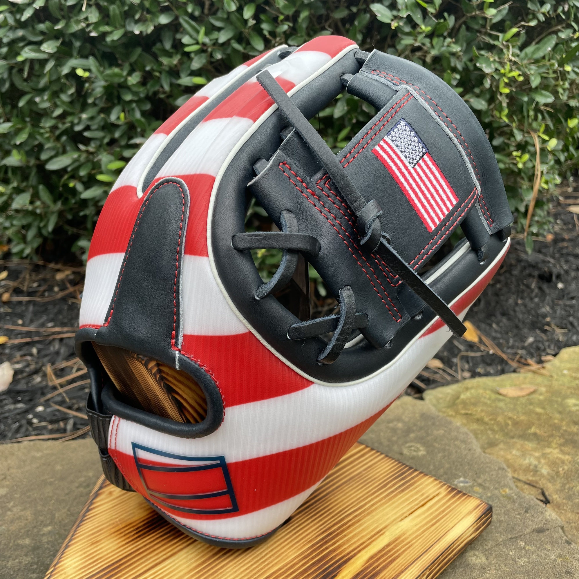 NEW RAWLINGS REV1X EXCLUSIVE - 11.5" REV204-2USA | SidelineSwap