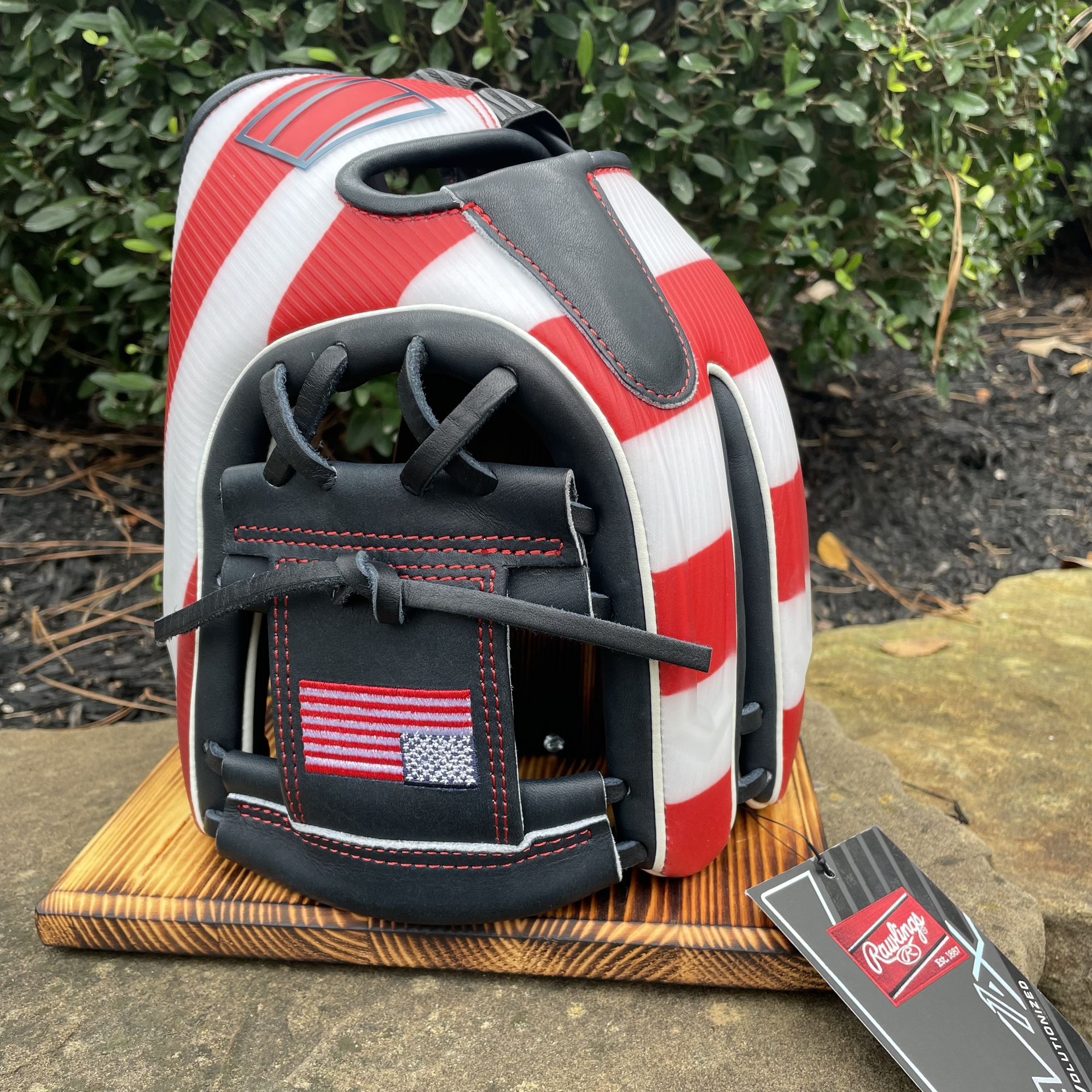 NEW RAWLINGS REV1X EXCLUSIVE - 11.5" REV204-2USA | SidelineSwap