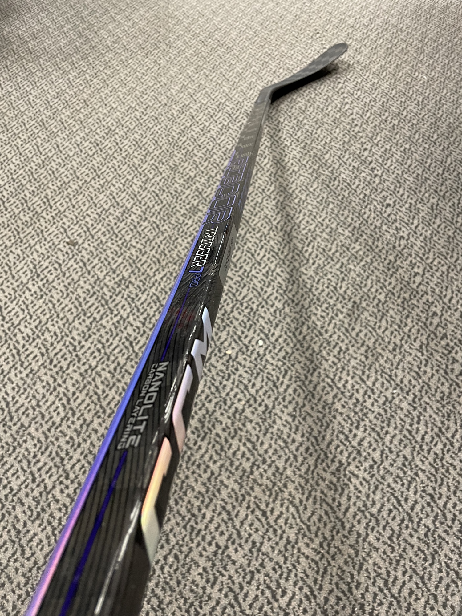 CCM Trigger 7 Pro 85 flex P29 curve right hand stick | SidelineSwap