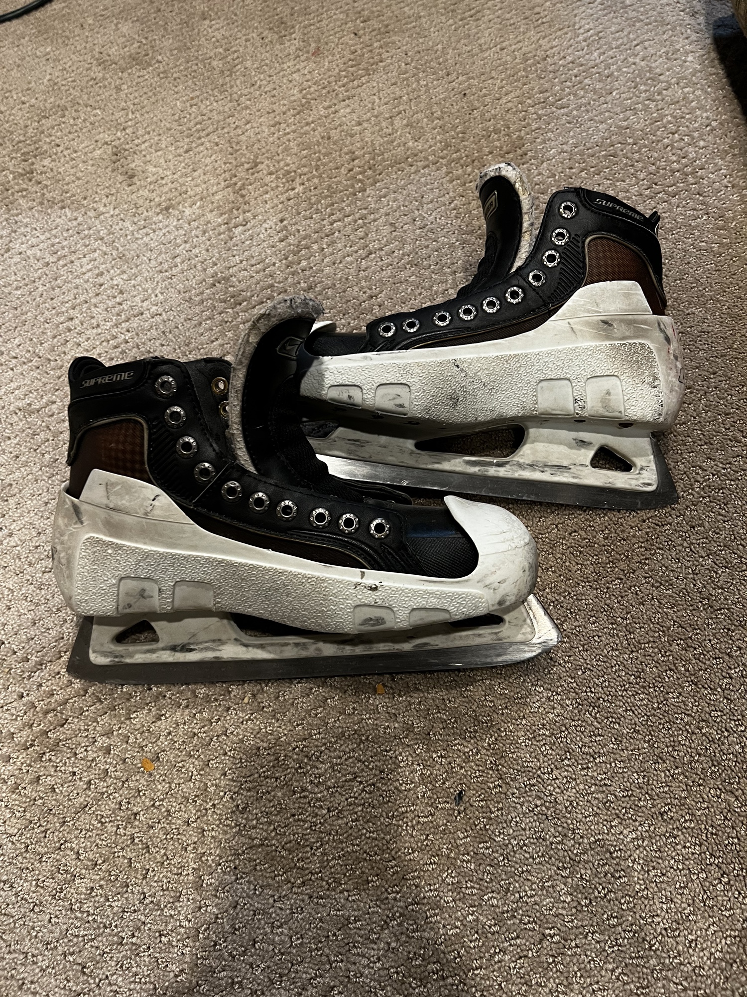 Used Bauer Regular Width Size 7 Supreme ONE95 Hockey Goalie Skates ...