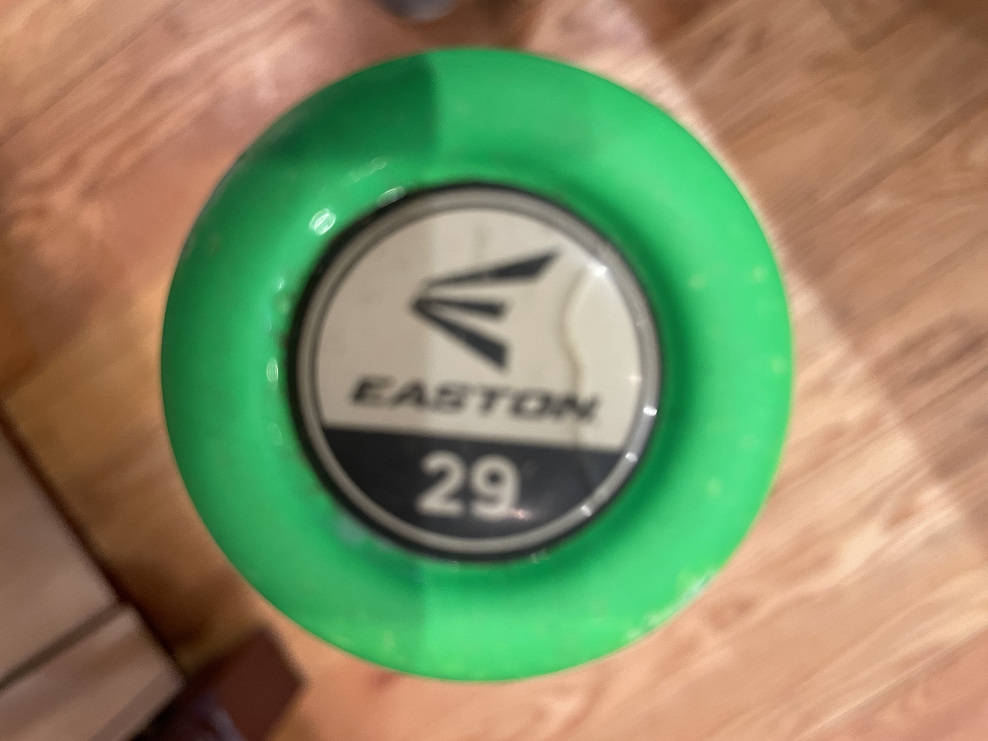 GREAT SHAPE - HARD TO FIND MAKO!! Easton Mako 29/17 (-12) | SidelineSwap