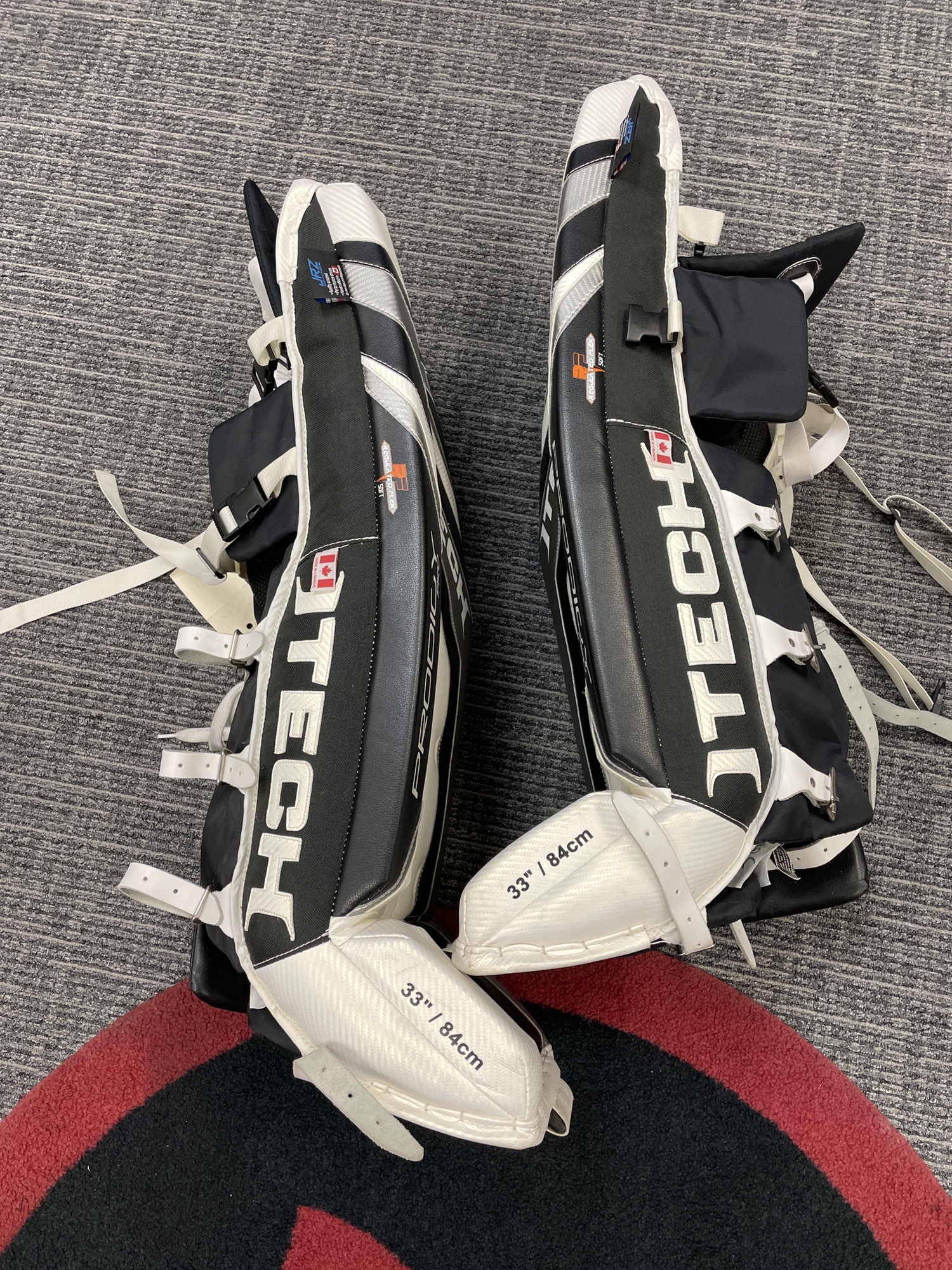 Used 33" Itech Prodigy pro Goalie Leg Pads | SidelineSwap