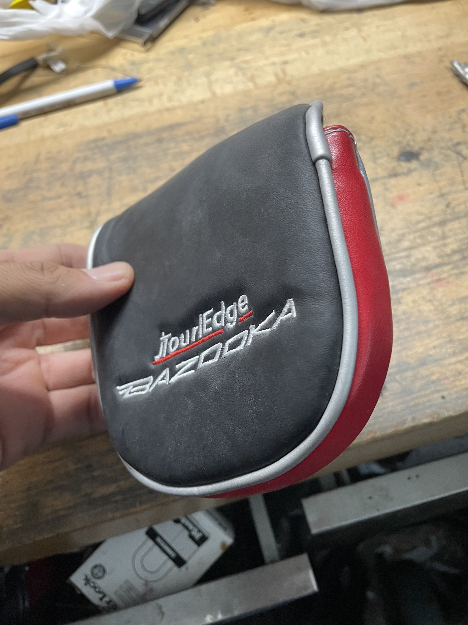 Golf putter head cover by Tour edge | SidelineSwap