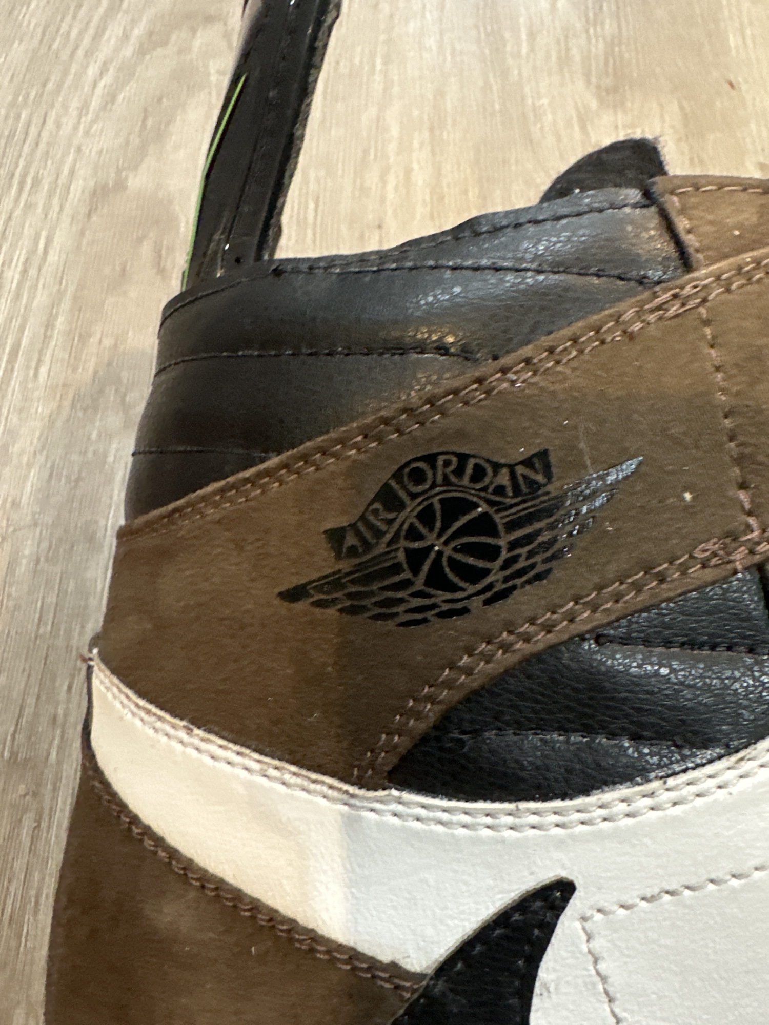 Travis Scott Nike Air Jordan 1 Custom skates made from CCM Ribcore 80k ...