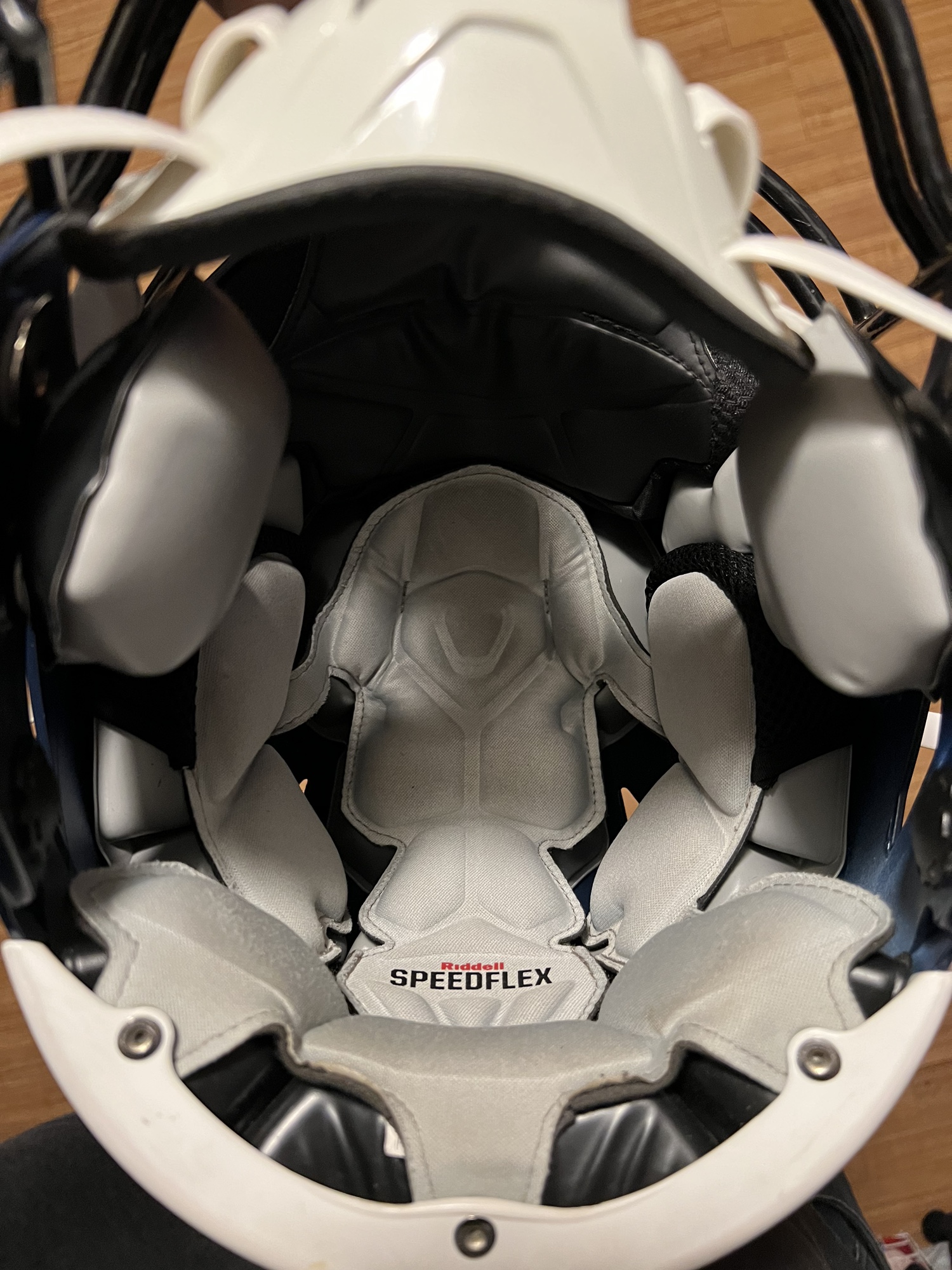 Youth Medium Riddell SpeedFlex Helmet | SidelineSwap