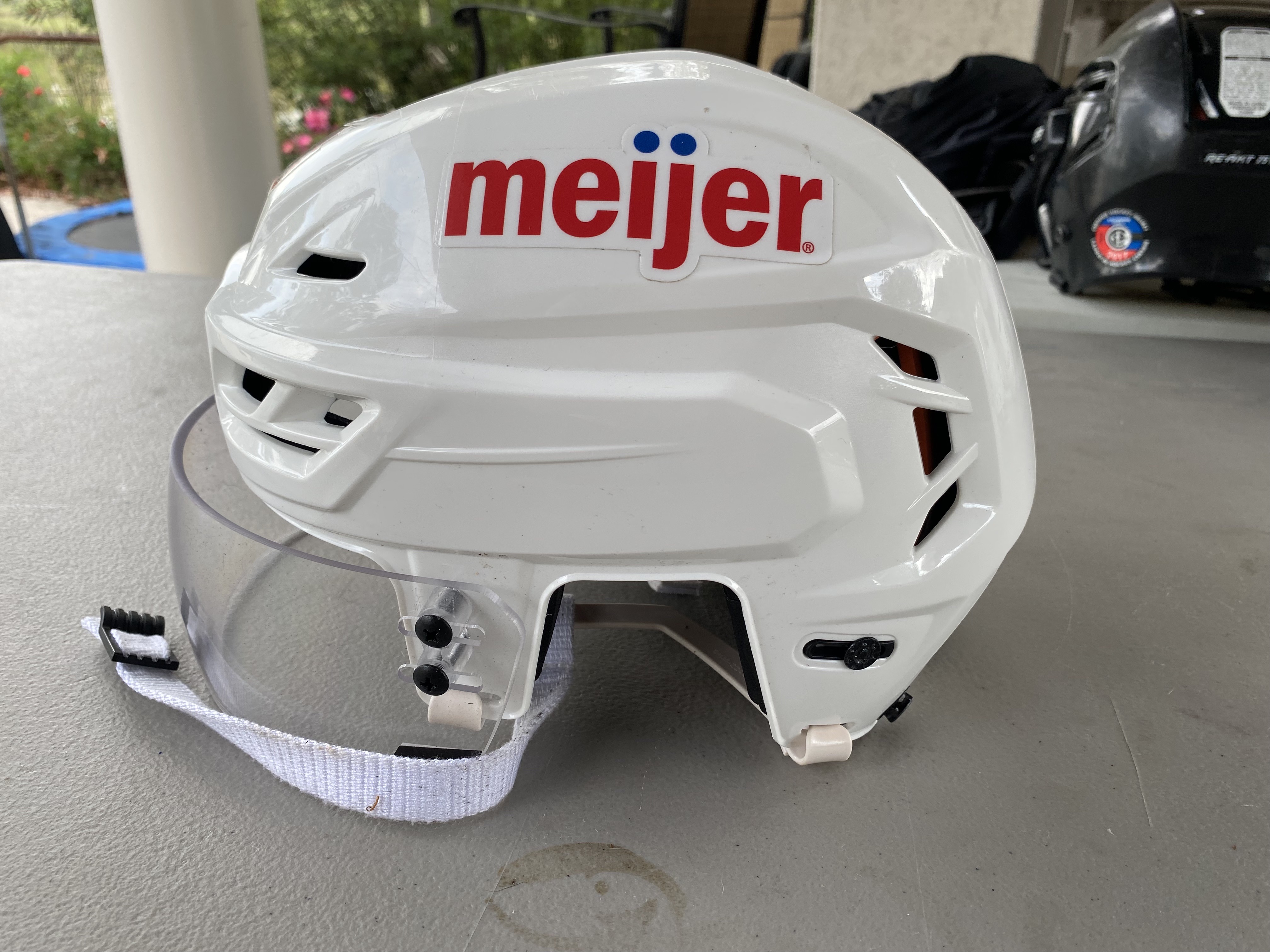 CCM Tacks 710 Pro Stock Hockey Helmet CCM Visor Combo Medium White 3517 ...