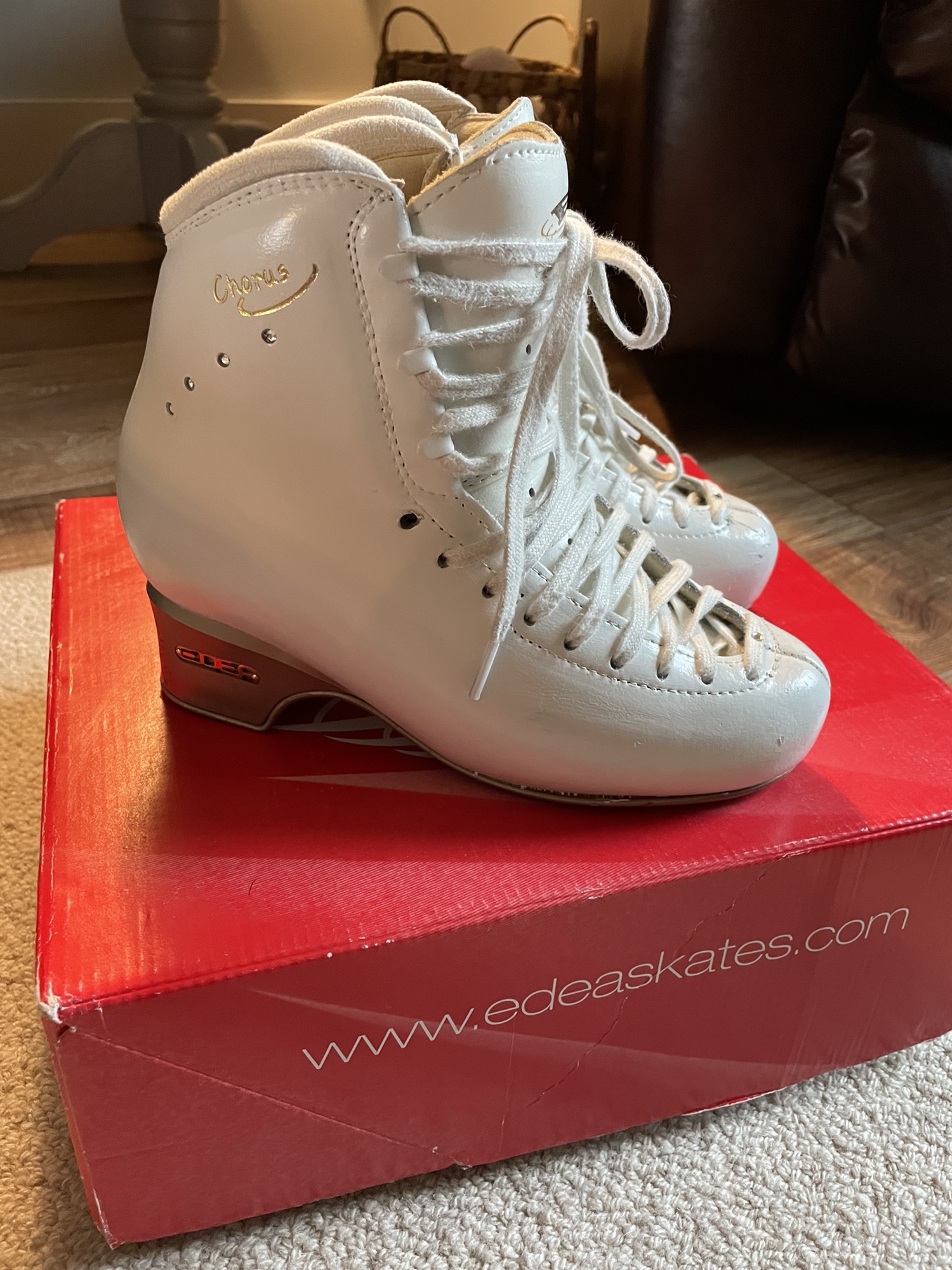 Edea Chorus Skate Boots Sz 240 | SidelineSwap