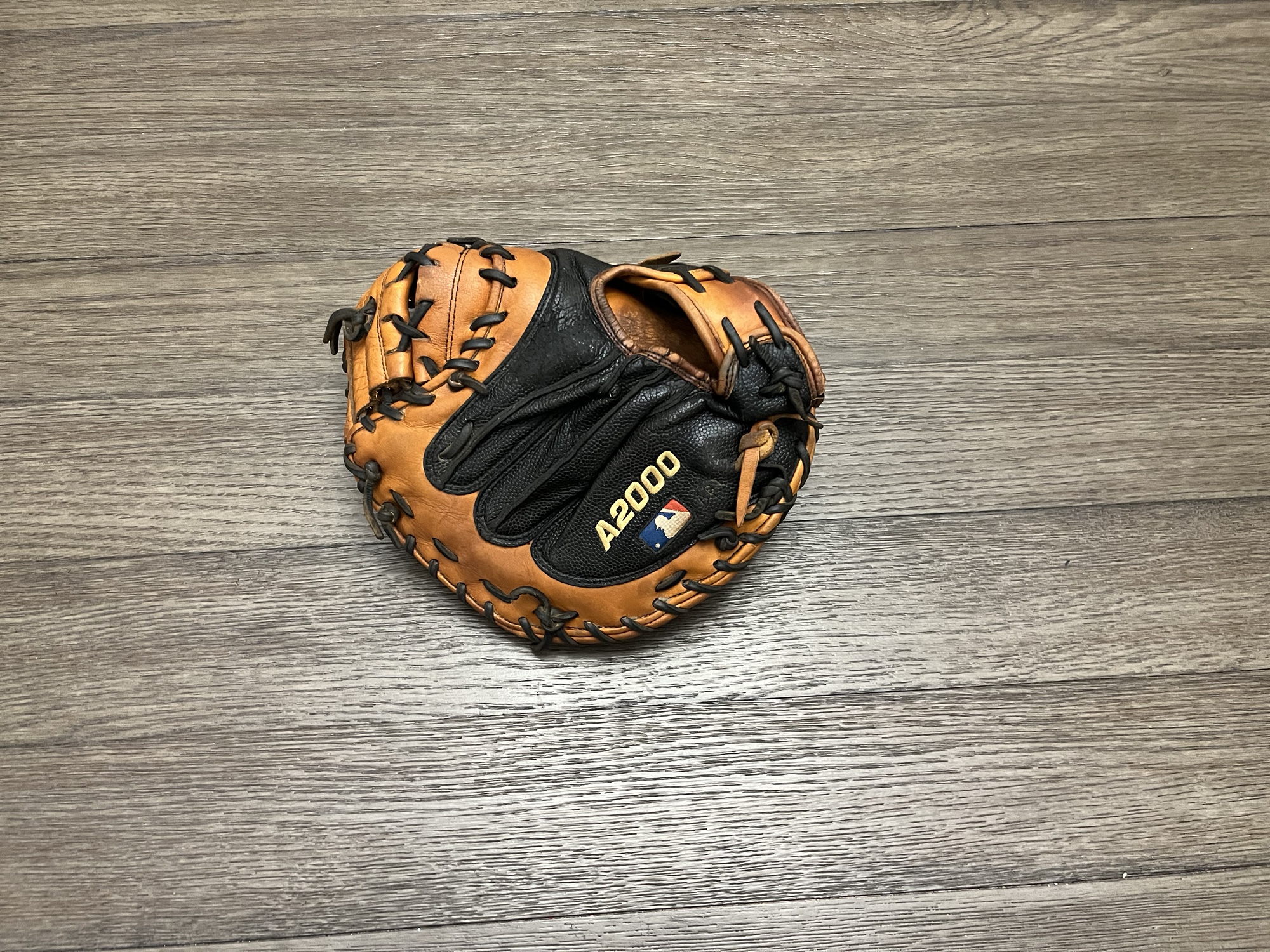 Wilson A2000 1790 34” Catchers Mitt | SidelineSwap