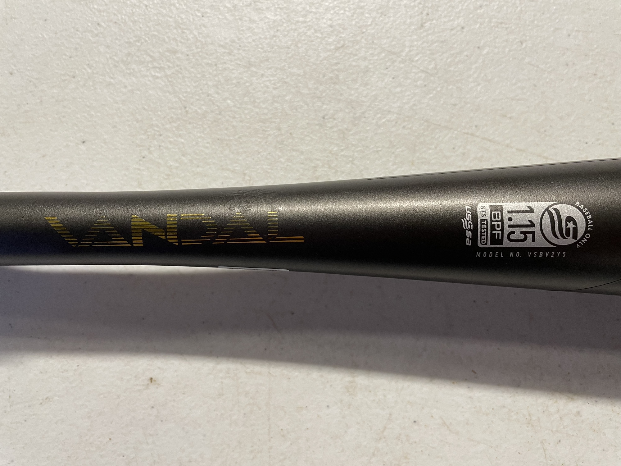 Victus Vandal Gold USSSA baseball bat (-5) 30” | SidelineSwap