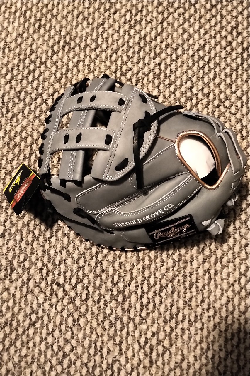 New Rawlings Catcher's Heart of The Hide Softball Glove 33" | SidelineSwap