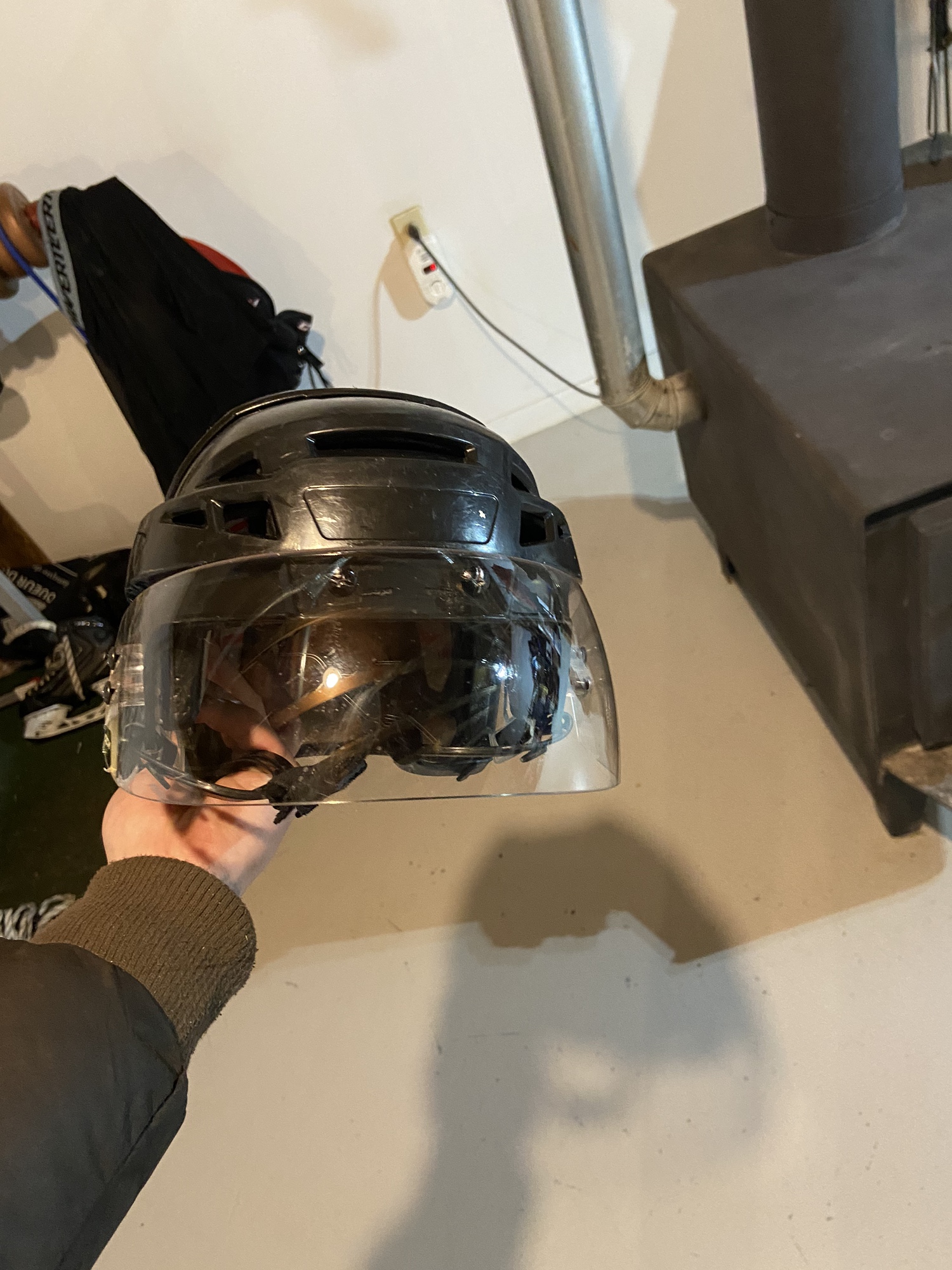 Used Large CCM Vector V10 Helmet | SidelineSwap