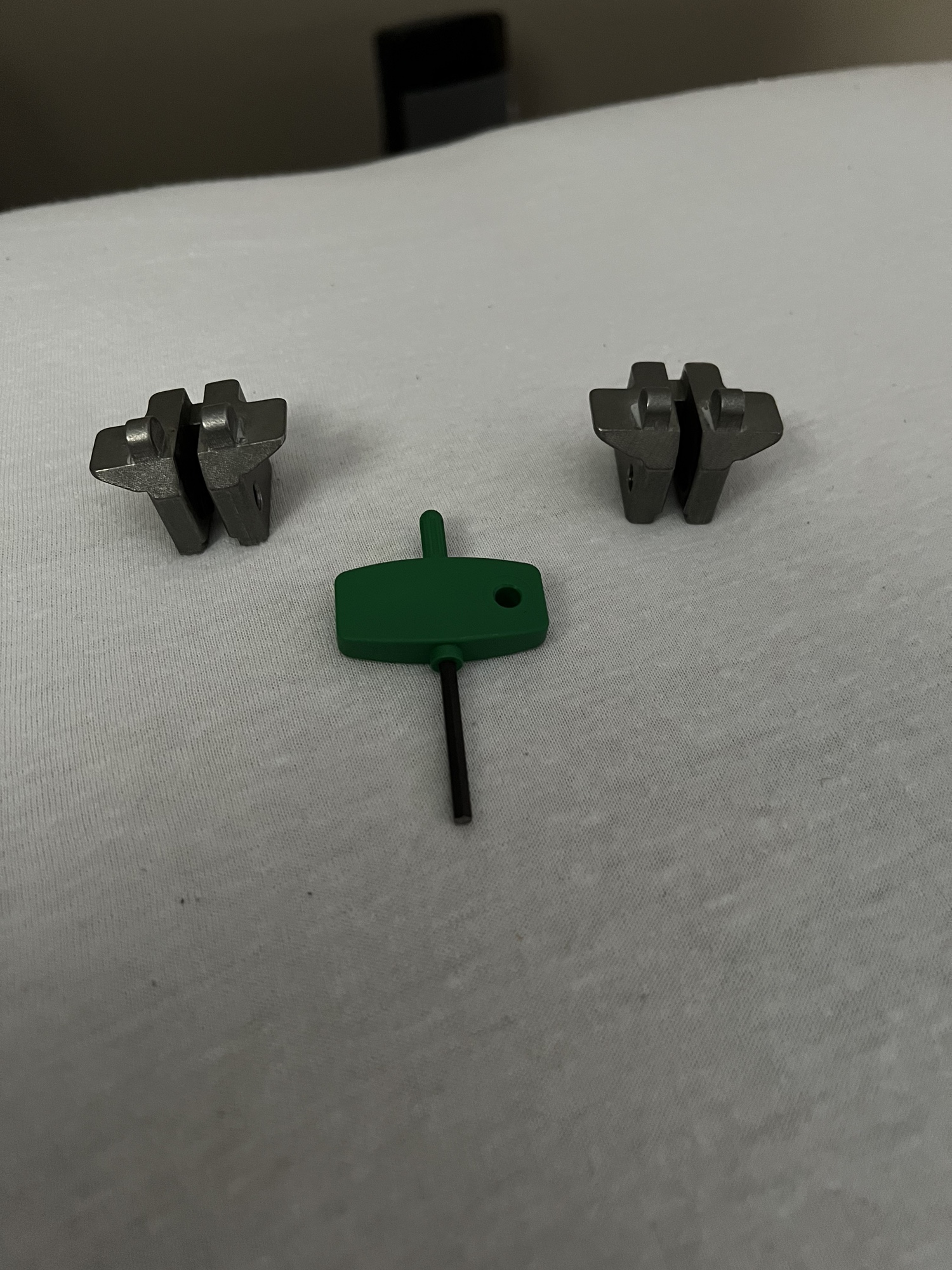 Sparx machine figure skate adapter | SidelineSwap