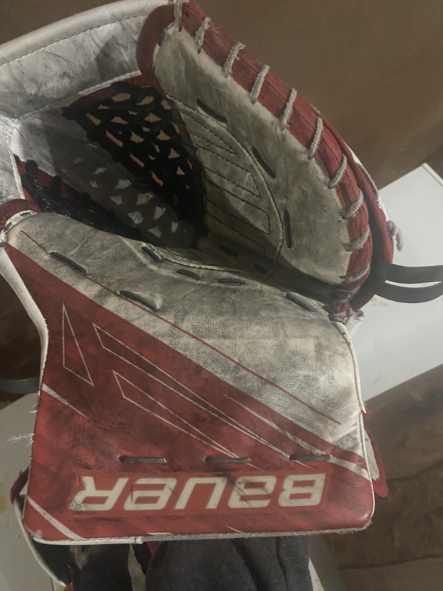 Used Regular Supreme 1S | SidelineSwap