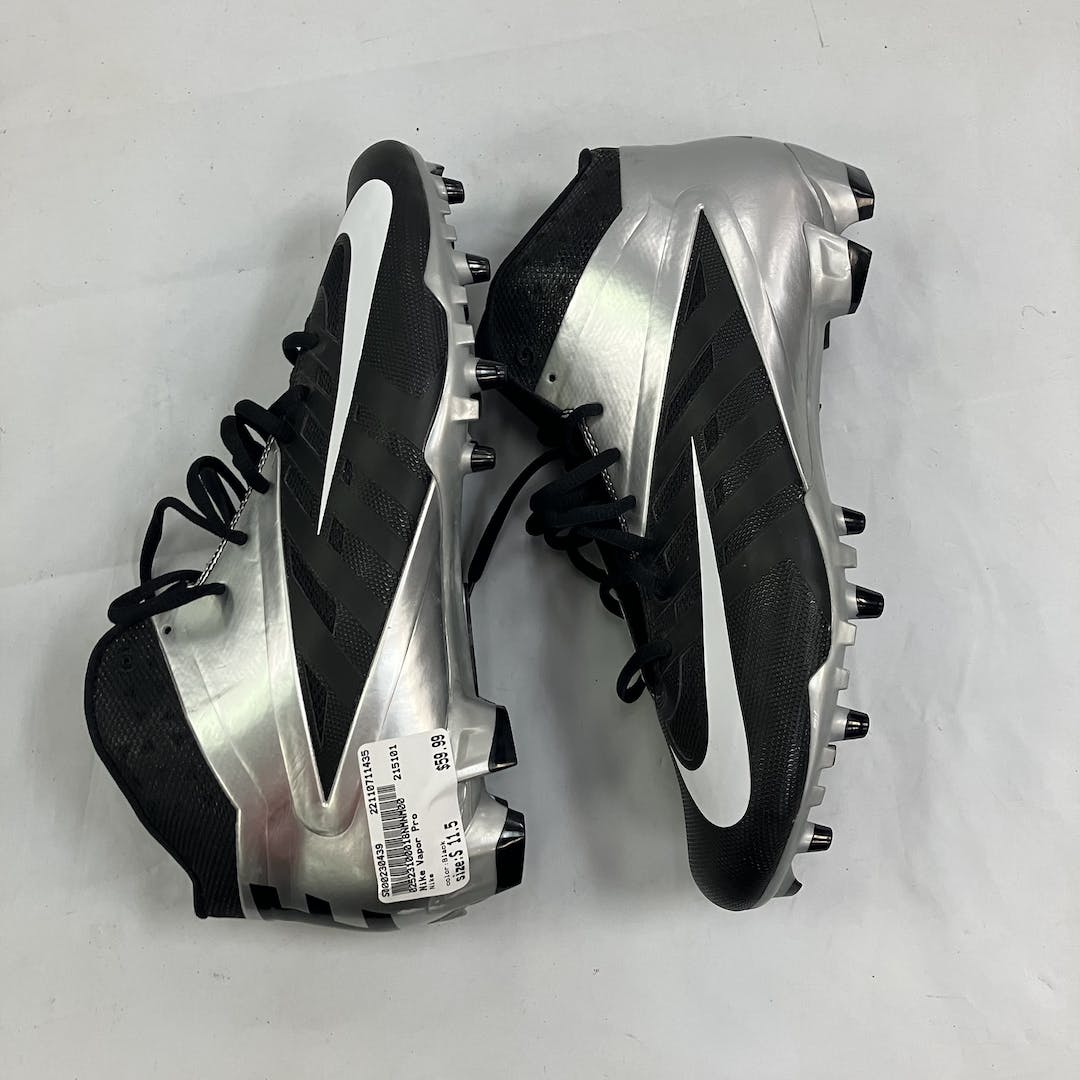 Used Nike Senior 11.5 Football Cleats | SidelineSwap