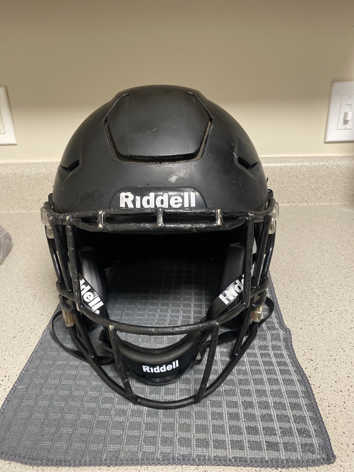 Extra Large Riddell SpeedFlex Helmet | SidelineSwap