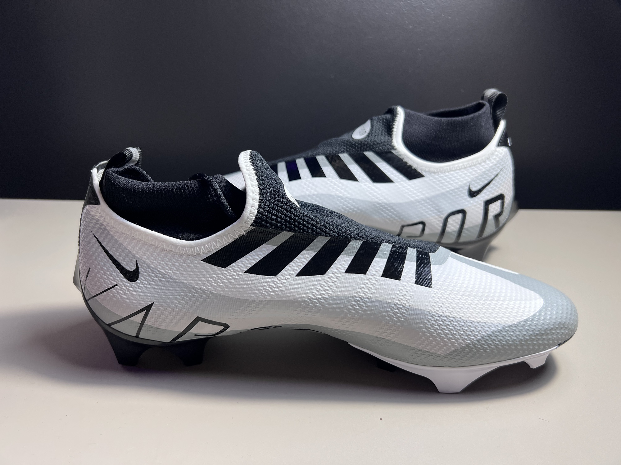 New Molded Cleats Low Top Vapor edge pro 360 Size 10.5 | SidelineSwap