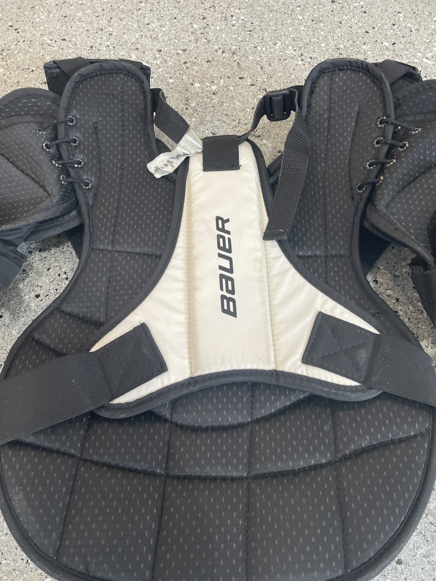 Used Large/Extra Large Bauer Prodigy Goalie Chest Protector | SidelineSwap