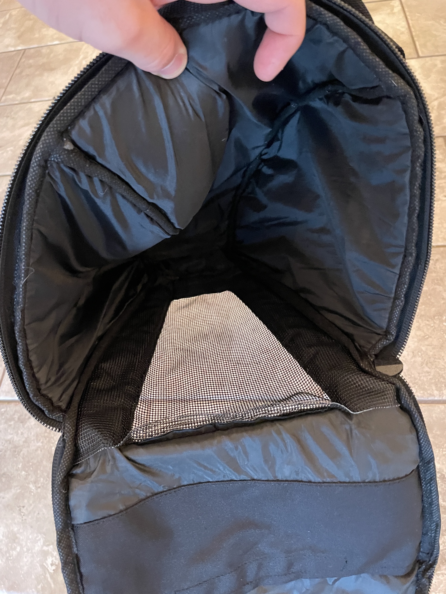 Bauer goalie mask bag | SidelineSwap