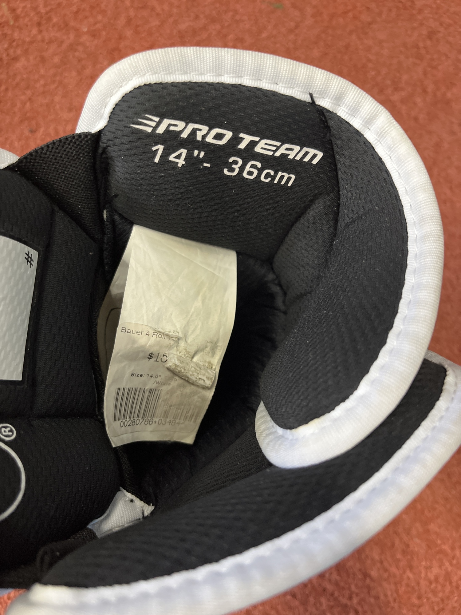 Bauer 4-Roll Team pro 14” black and white gloves | SidelineSwap