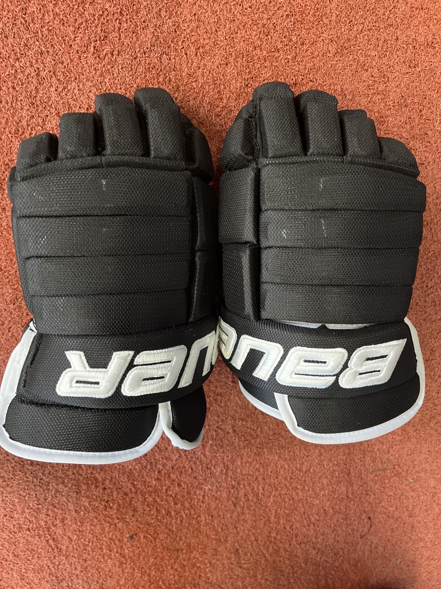 Bauer 4-Roll Team pro 14” black and white gloves | SidelineSwap