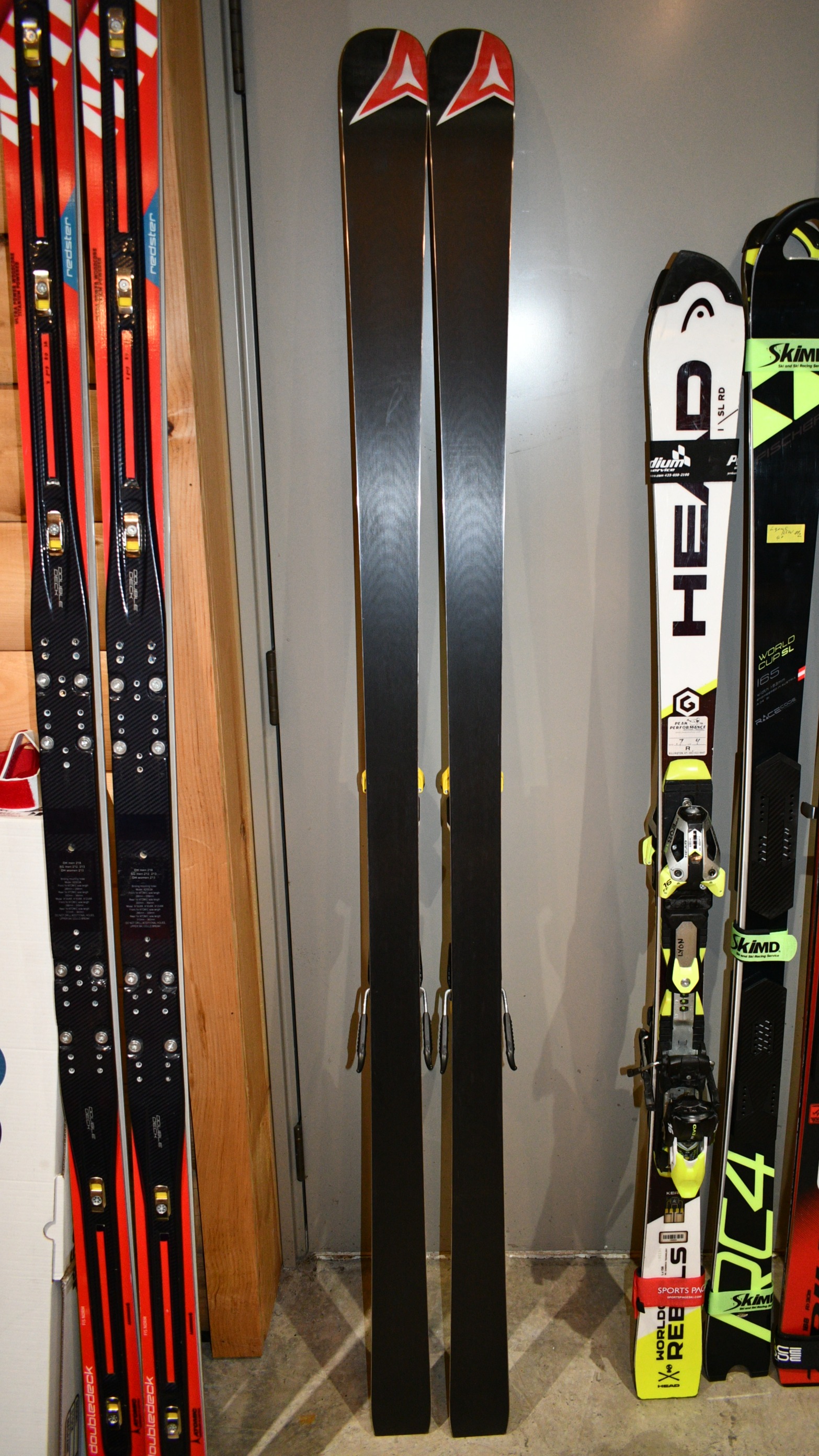 used ATOMIC Race GS 186 Doubledeck Skis with X19 Bindings | SidelineSwap