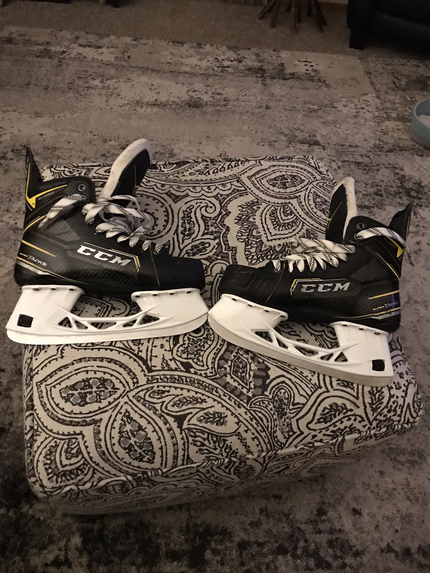 CCM Super Tacks Classic | SidelineSwap